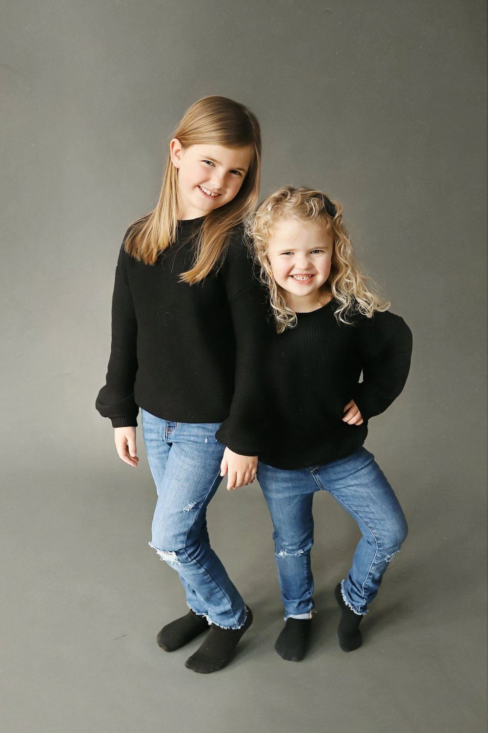 Sister’s Studio Session - Marion Illinois Photographer — Amber Farnam ...
