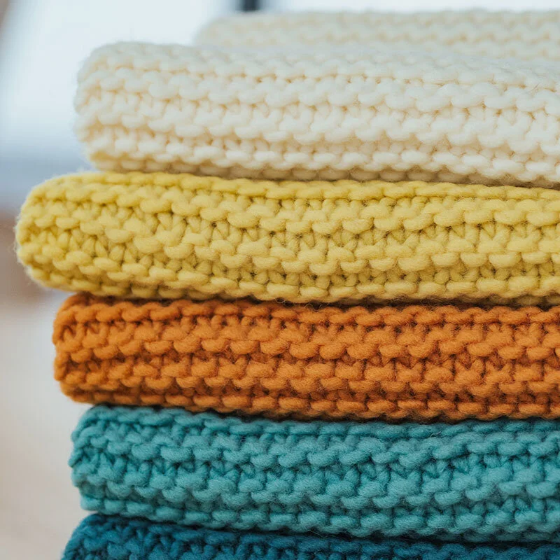 Knitly - Knitting workshops for workplace wellness