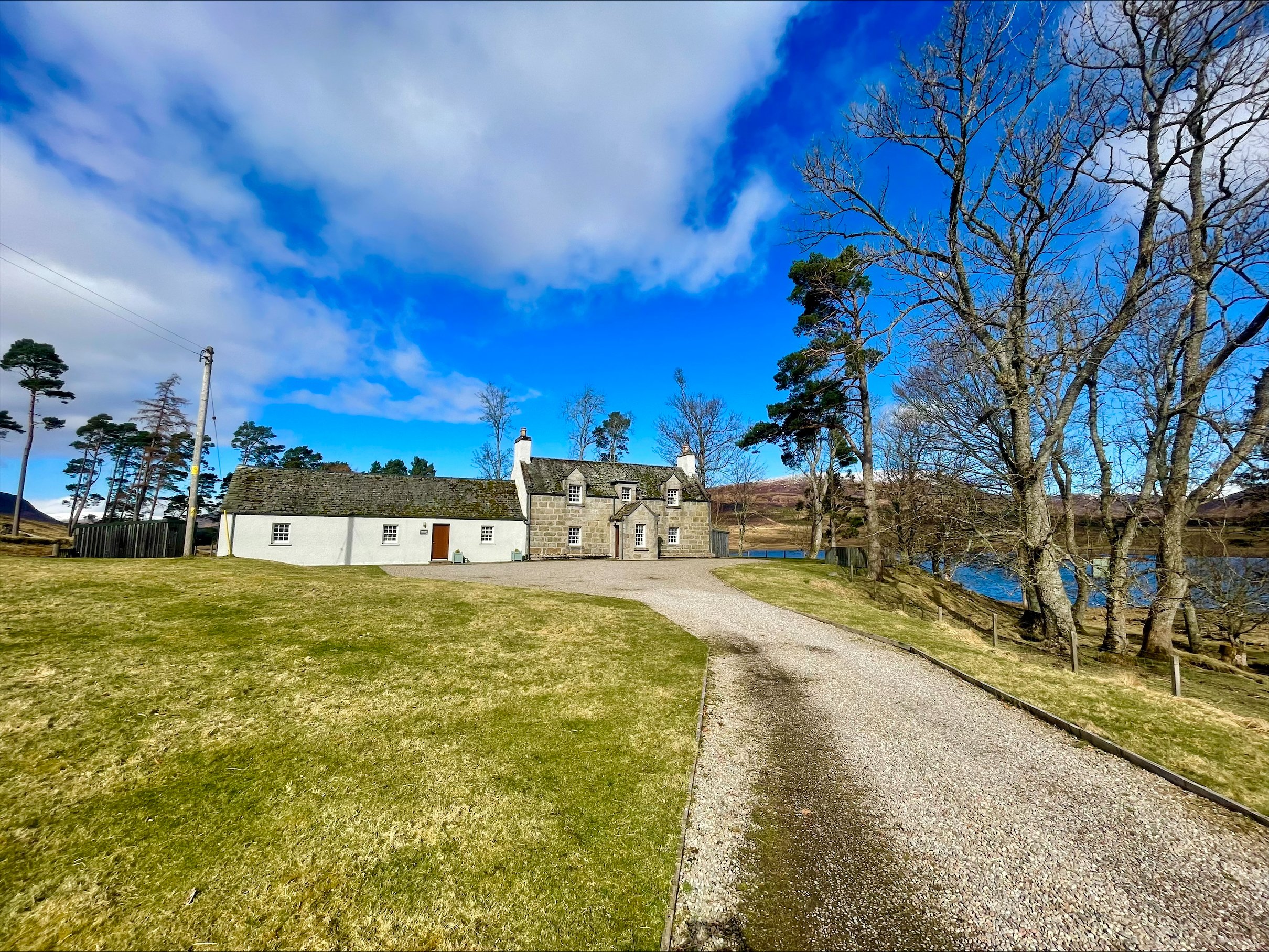 Sherrabeg Cottage — Jahama Highland Estates