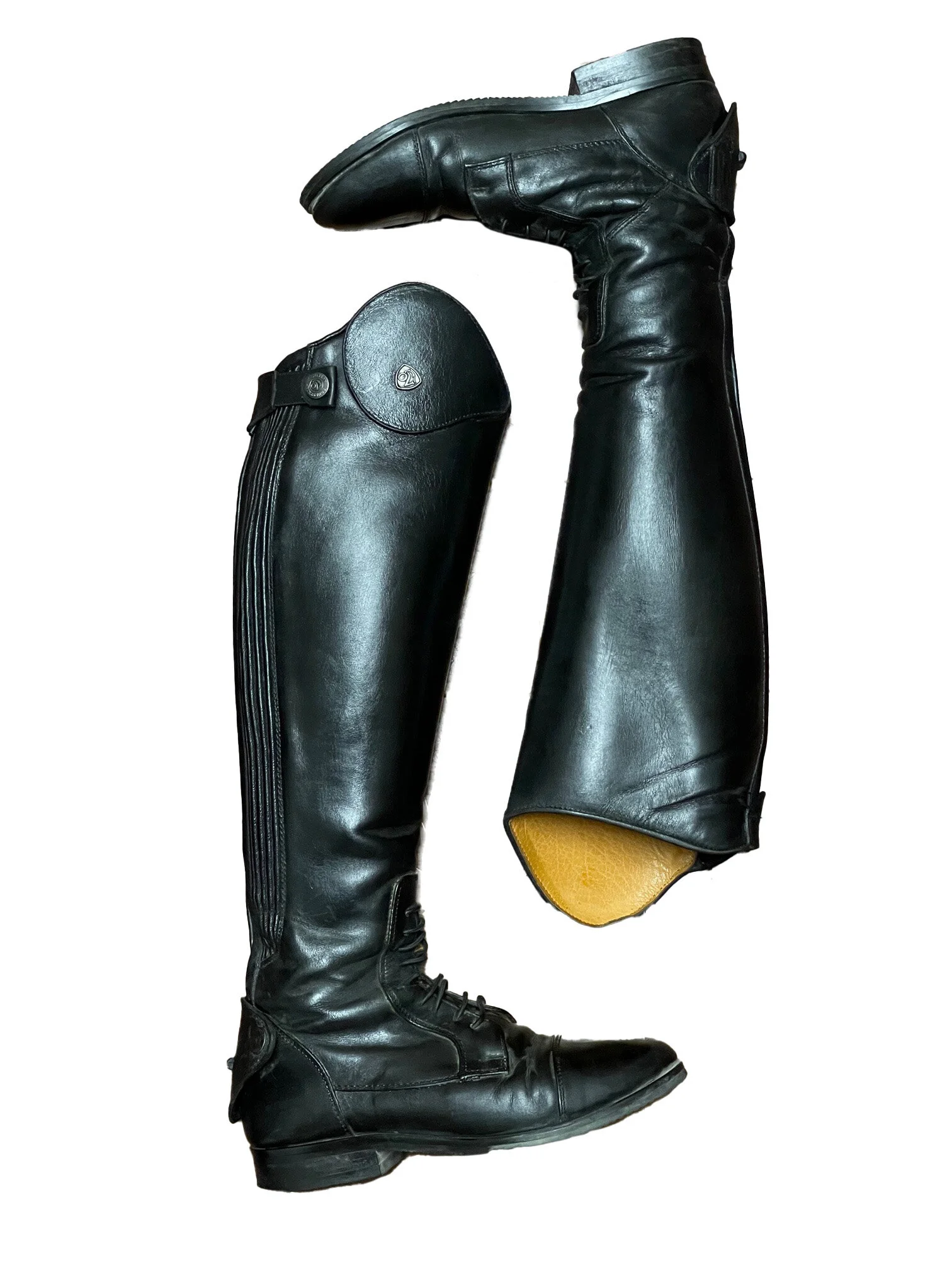 Footwear Store — 2nd Round Equestrian