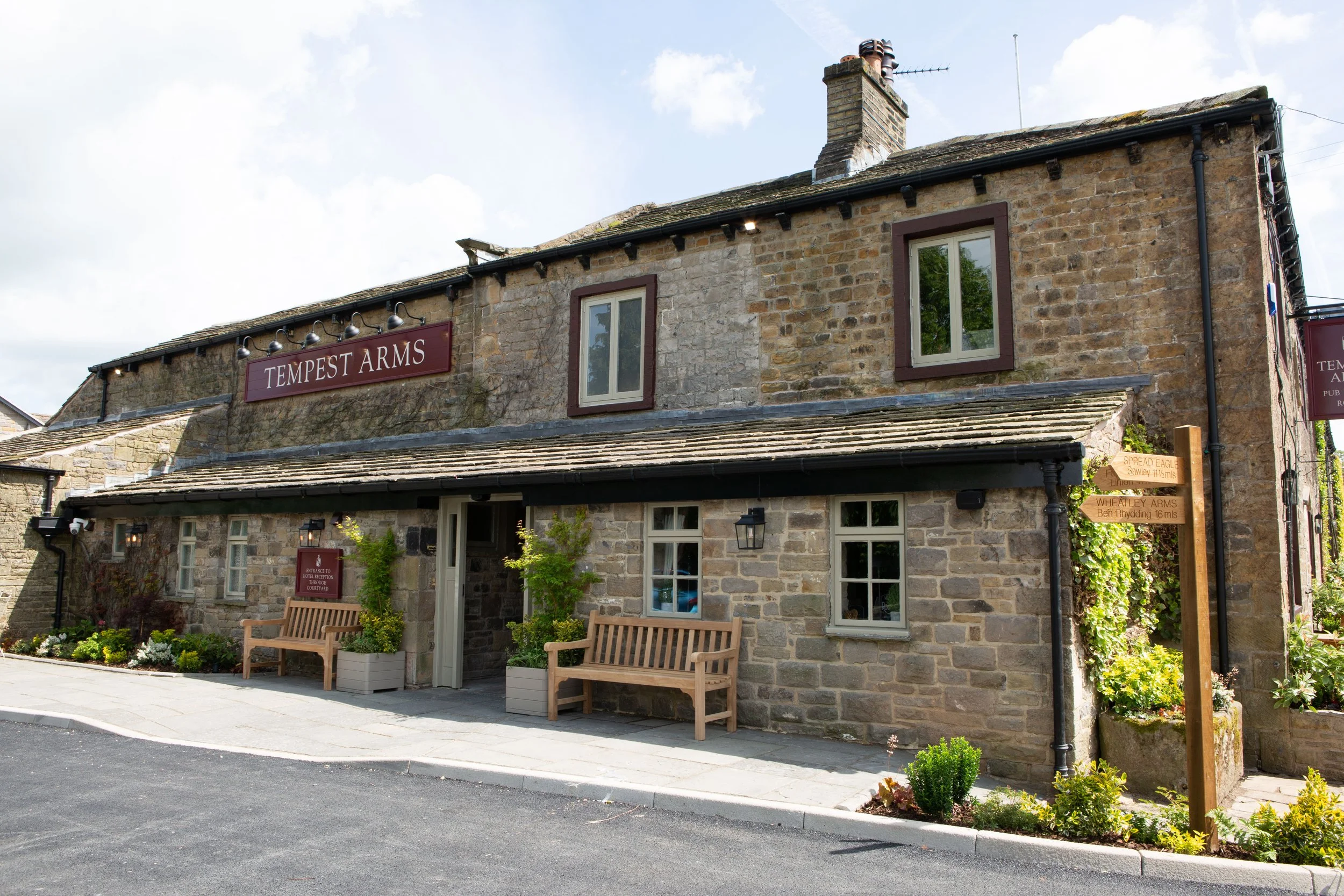 The Tempest Arms, Elslack — Medlock