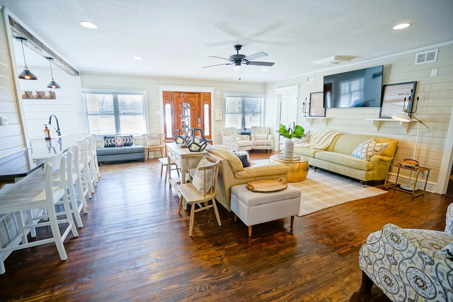 Lake House — Spring Lakes Ranch