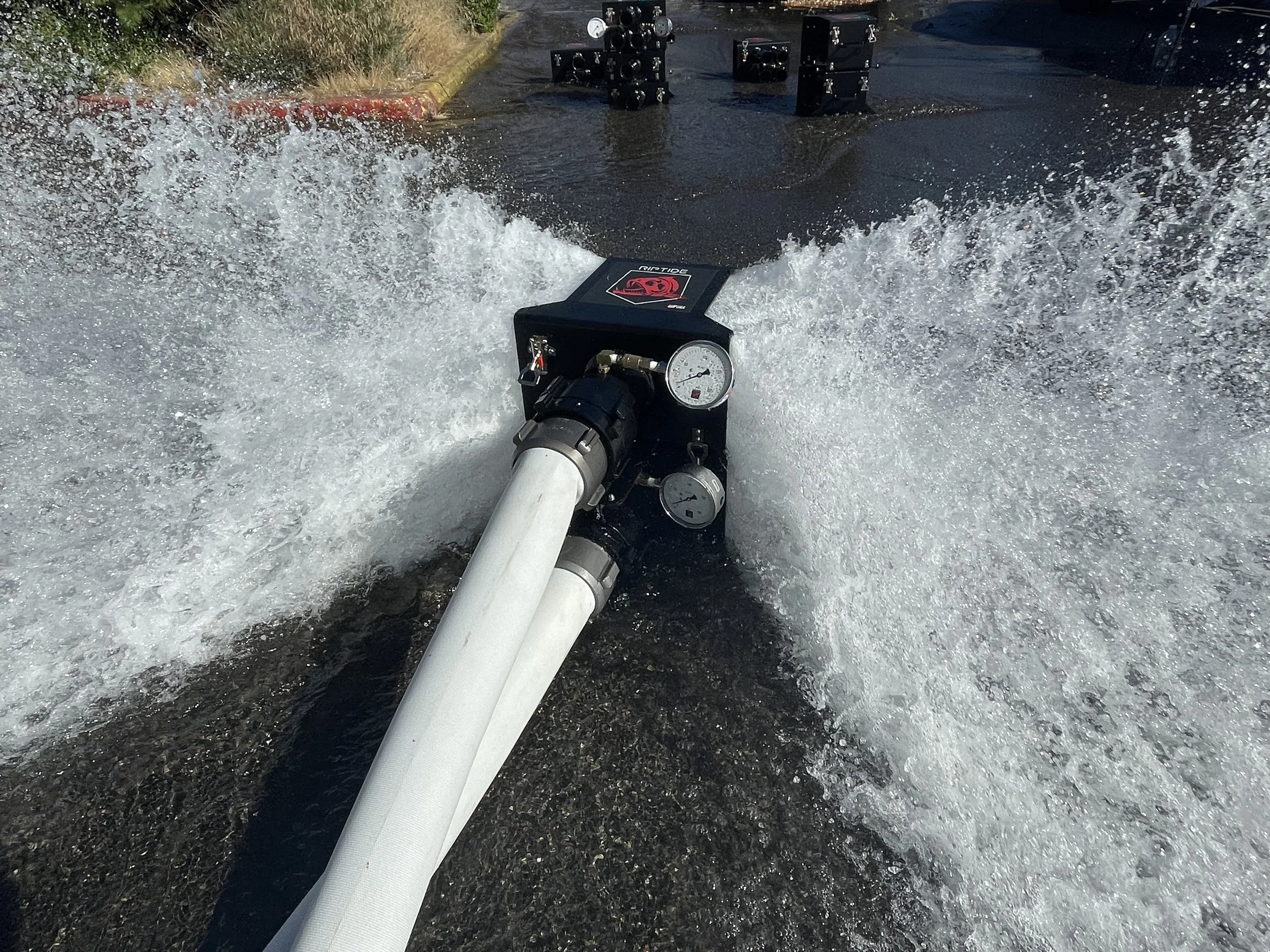 The Riptide Flow Testing System™ — THE HYDRA-TAP™