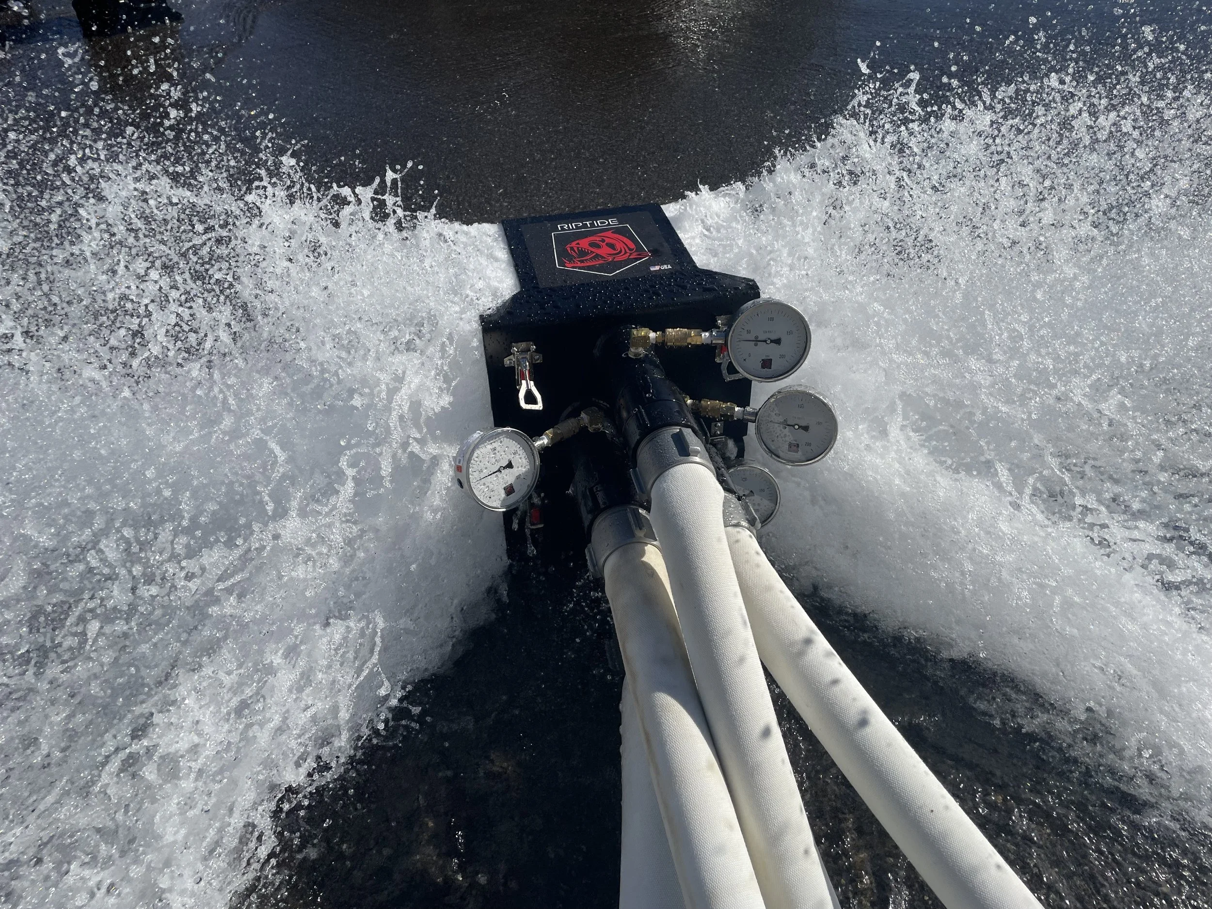 The Riptide Flow Testing System™ — THE HYDRA-TAP™