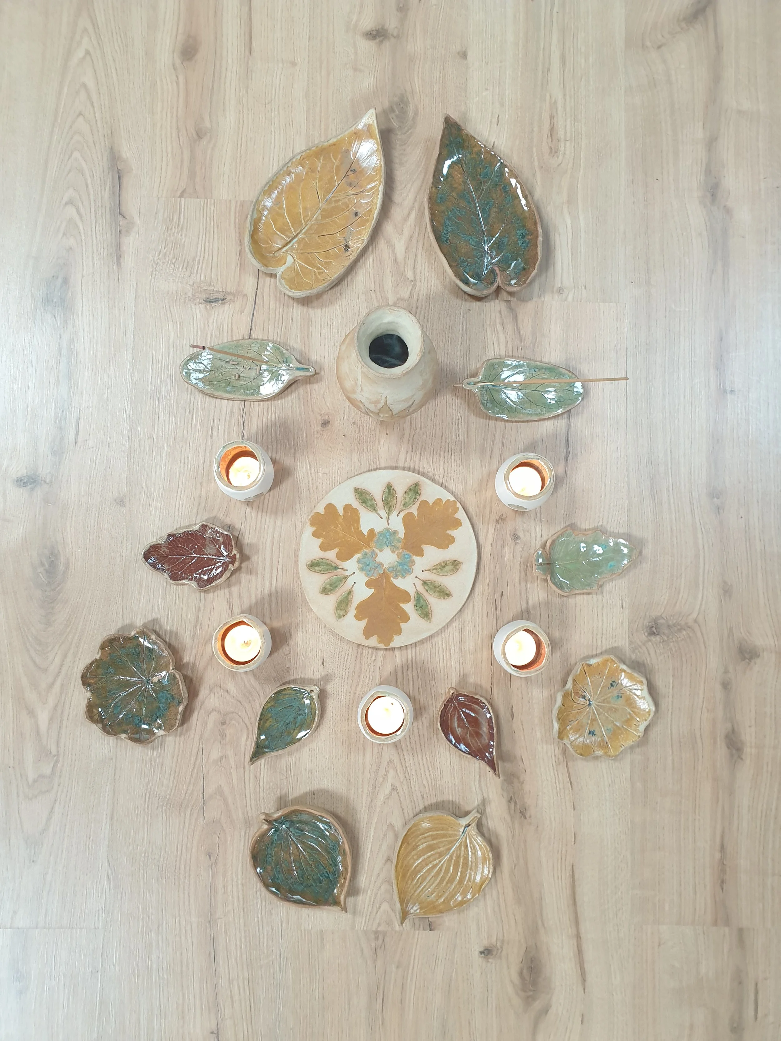 NATURE & CLAY: Explore Mark-Making with Organic Matter in Saddleworth ...