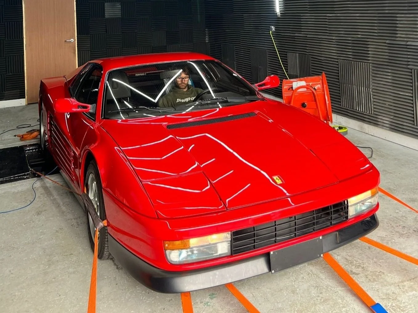 1990 Ferrari Testarossa rear wing repair- October/November 2024 — Alficina