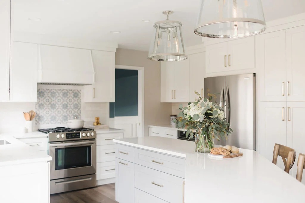 Vuemont Kitchen — H.Bero Interiors