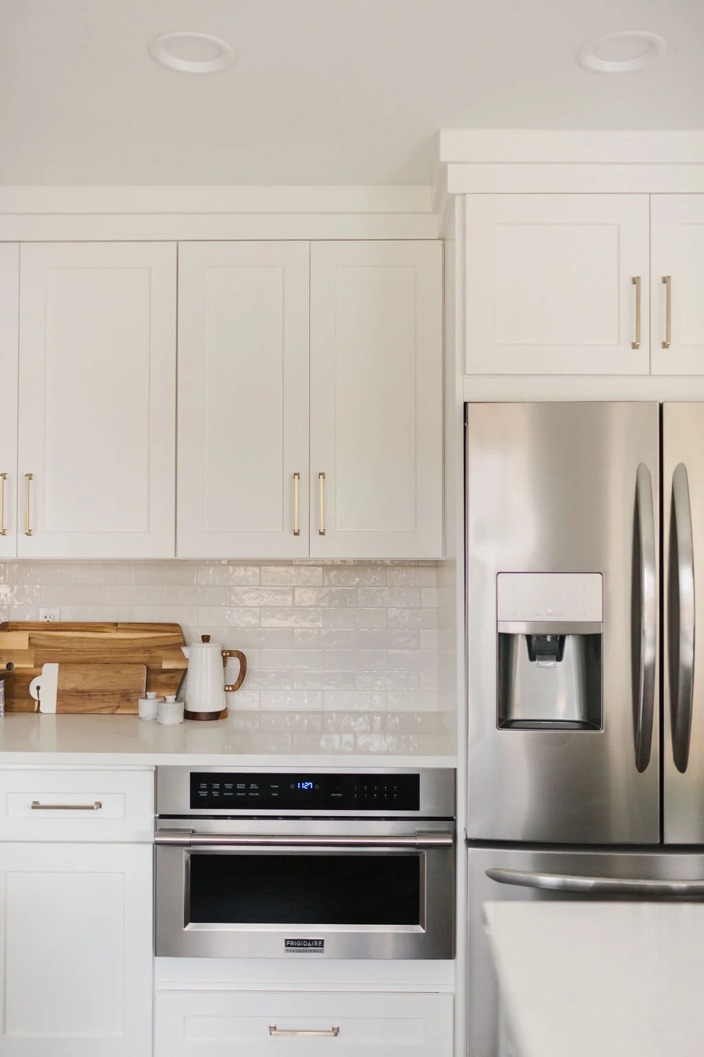 Vuemont Kitchen — H.Bero Interiors