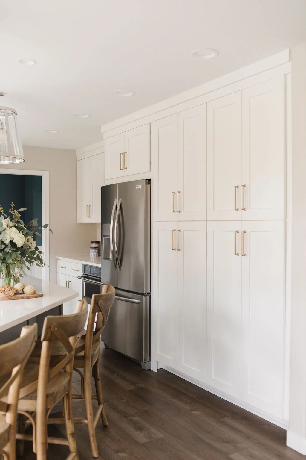 Vuemont Kitchen — H.Bero Interiors