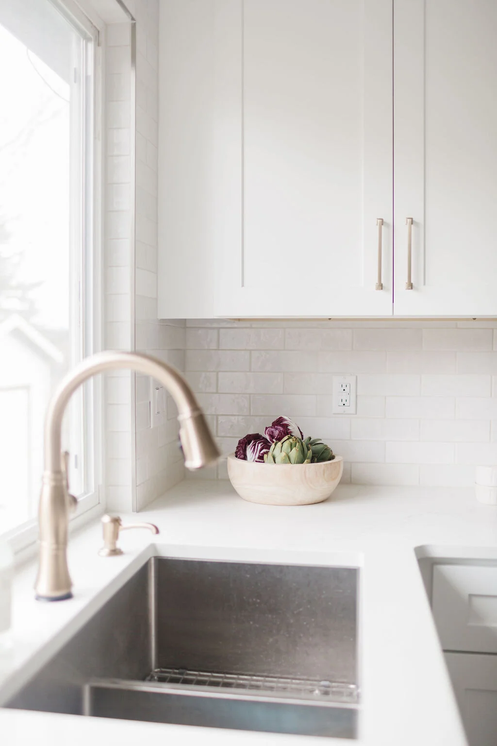 Vuemont Kitchen — H.Bero Interiors