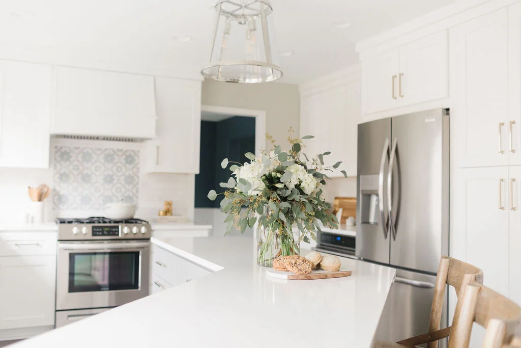 Vuemont Kitchen — H.Bero Interiors