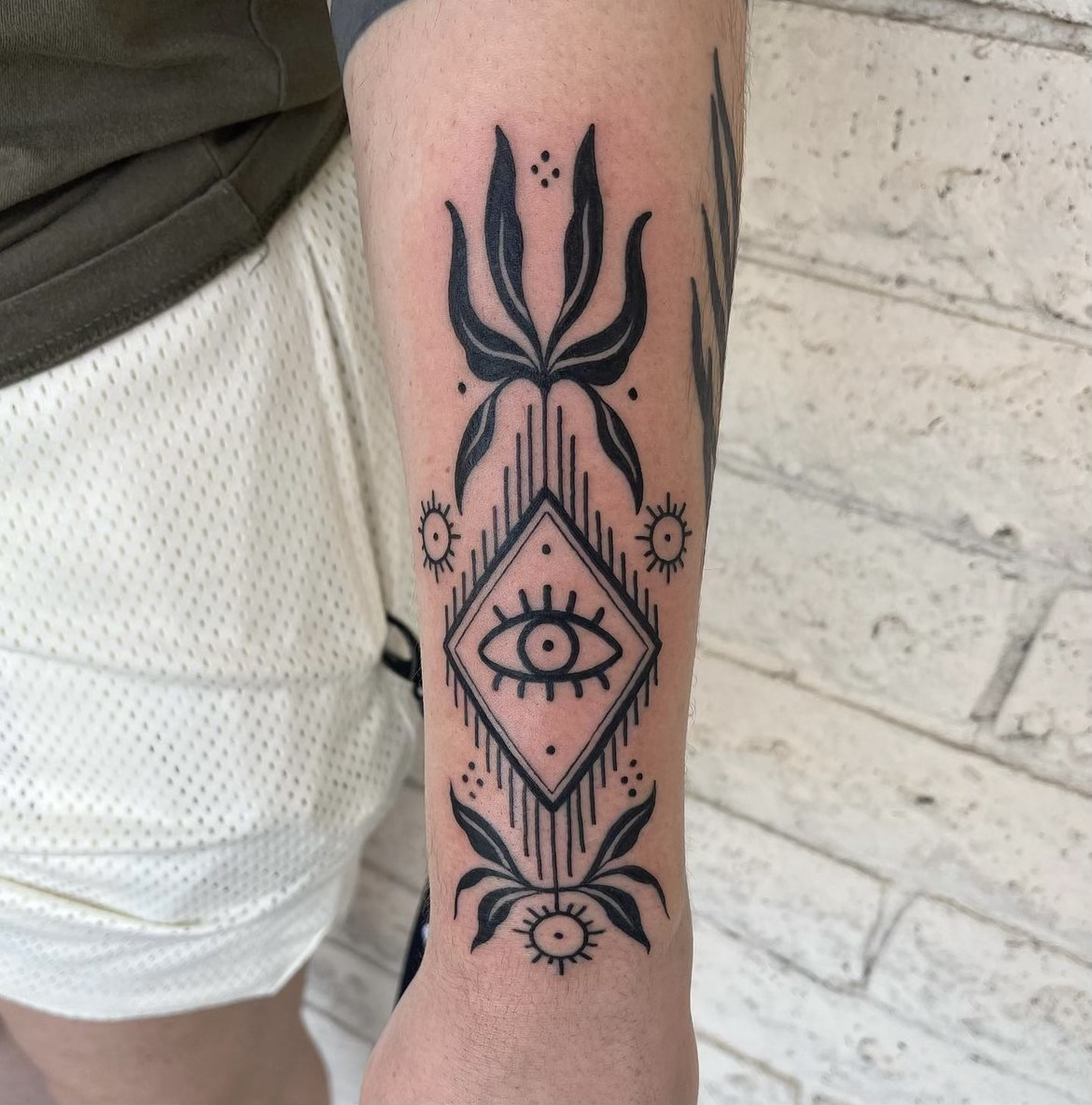 Zoe Renee Tattoo Artist | 1912 Tattoo Studio