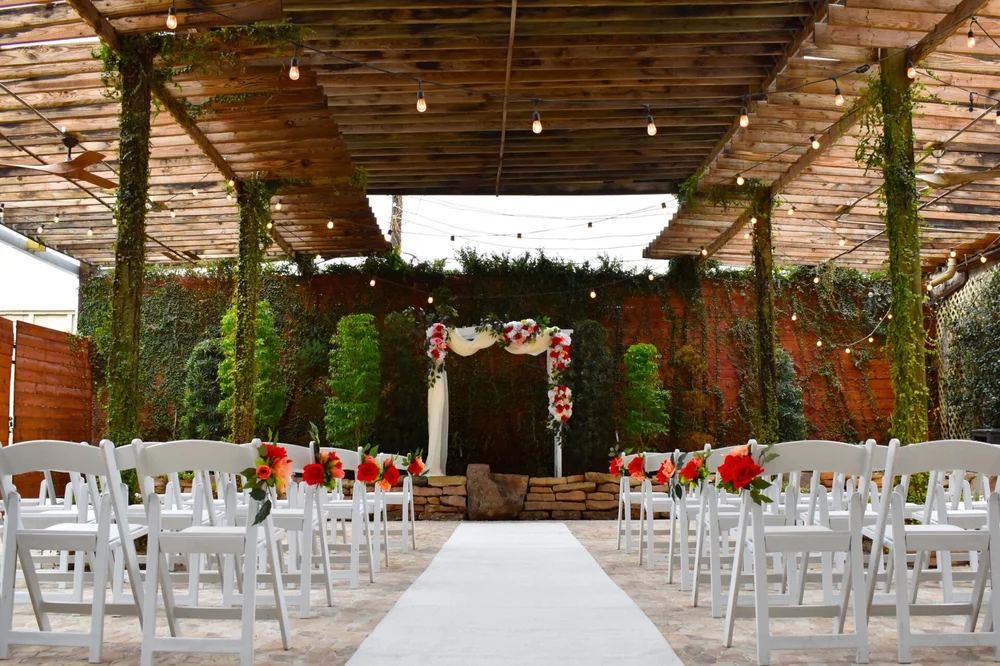 THE HALL & GARDEN