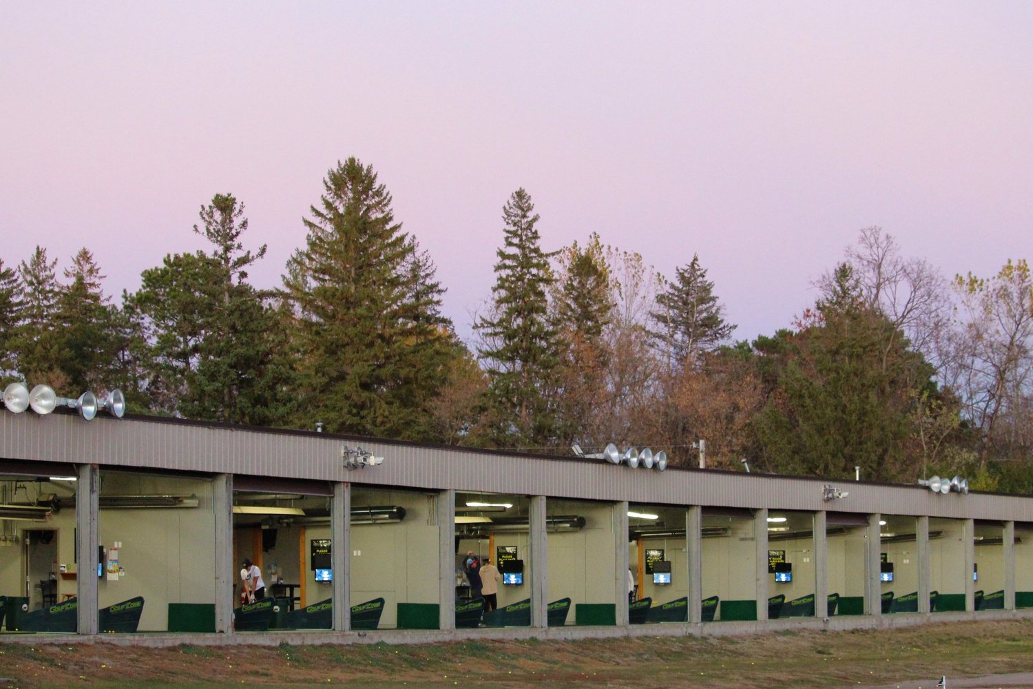 Golf Zone - Minnesota’s year-round practice and putt