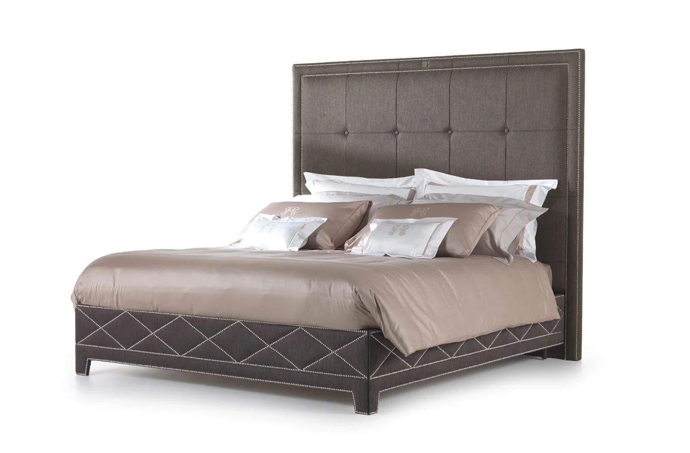 VERSACE HOME | Stiletto Bed — Luxury Italian Furniture & Homeware ...