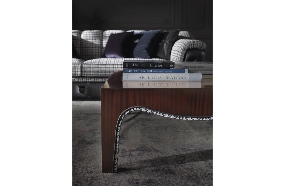 VERSACE HOME | VG2 Coffee Table — Palazzo Collezioni