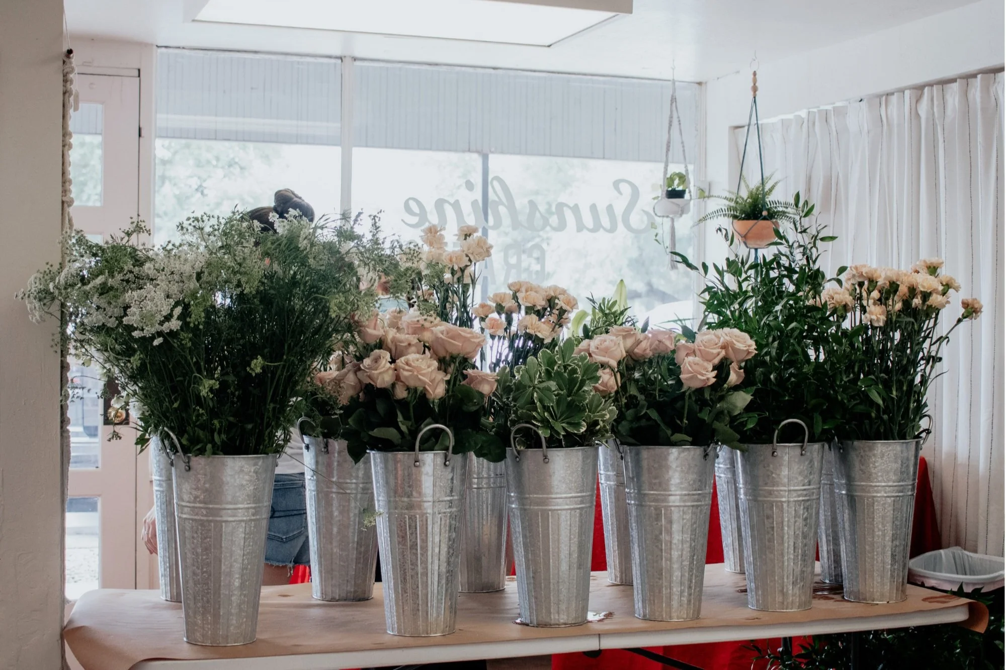 Host a Private Flower Arranging Party for Any: Bachelorettes, Birthdays ...