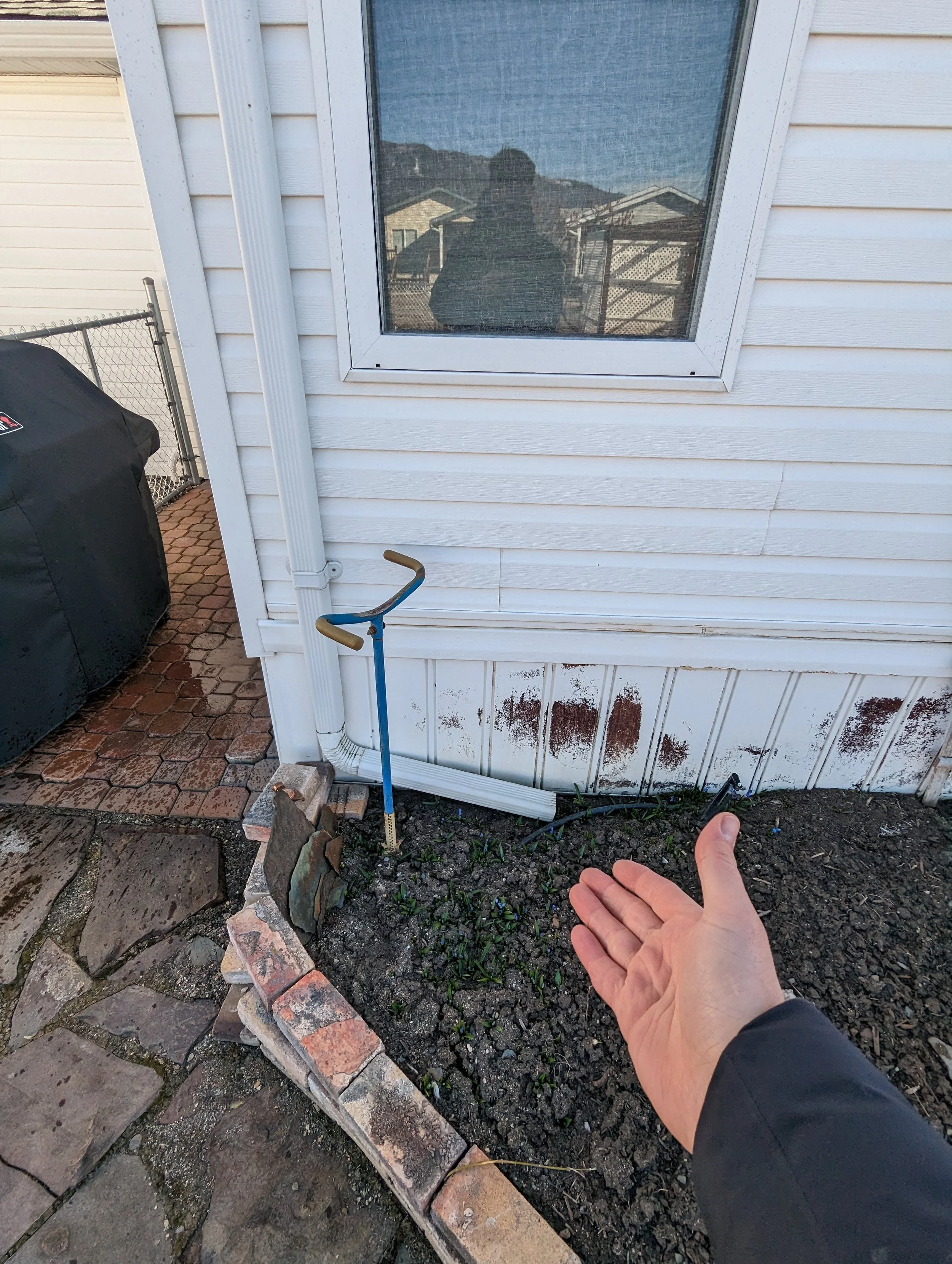 How to fix slope and negative grade - Daylight Home Inspections