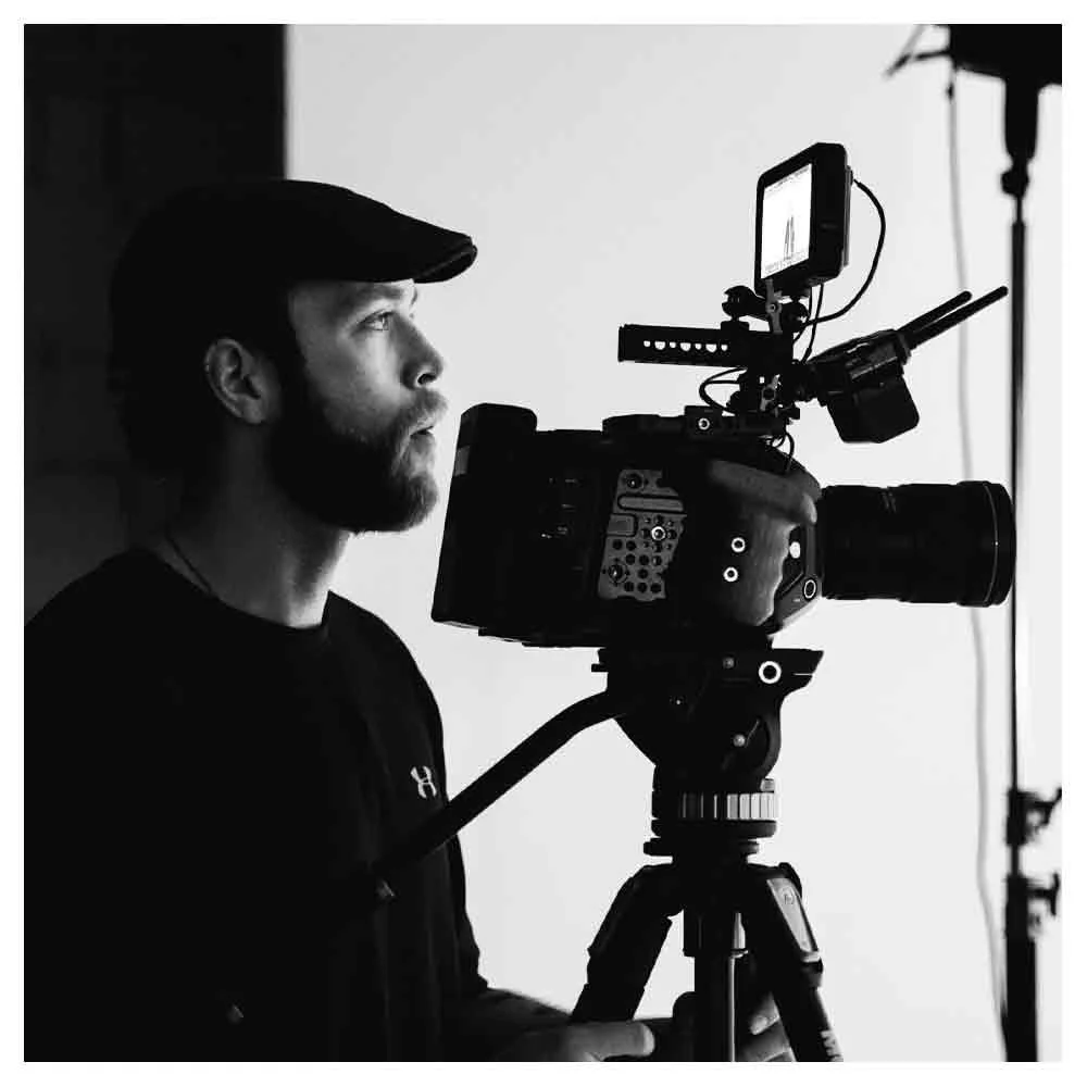 How to Become a Commercial Director: The Ultimate Guide