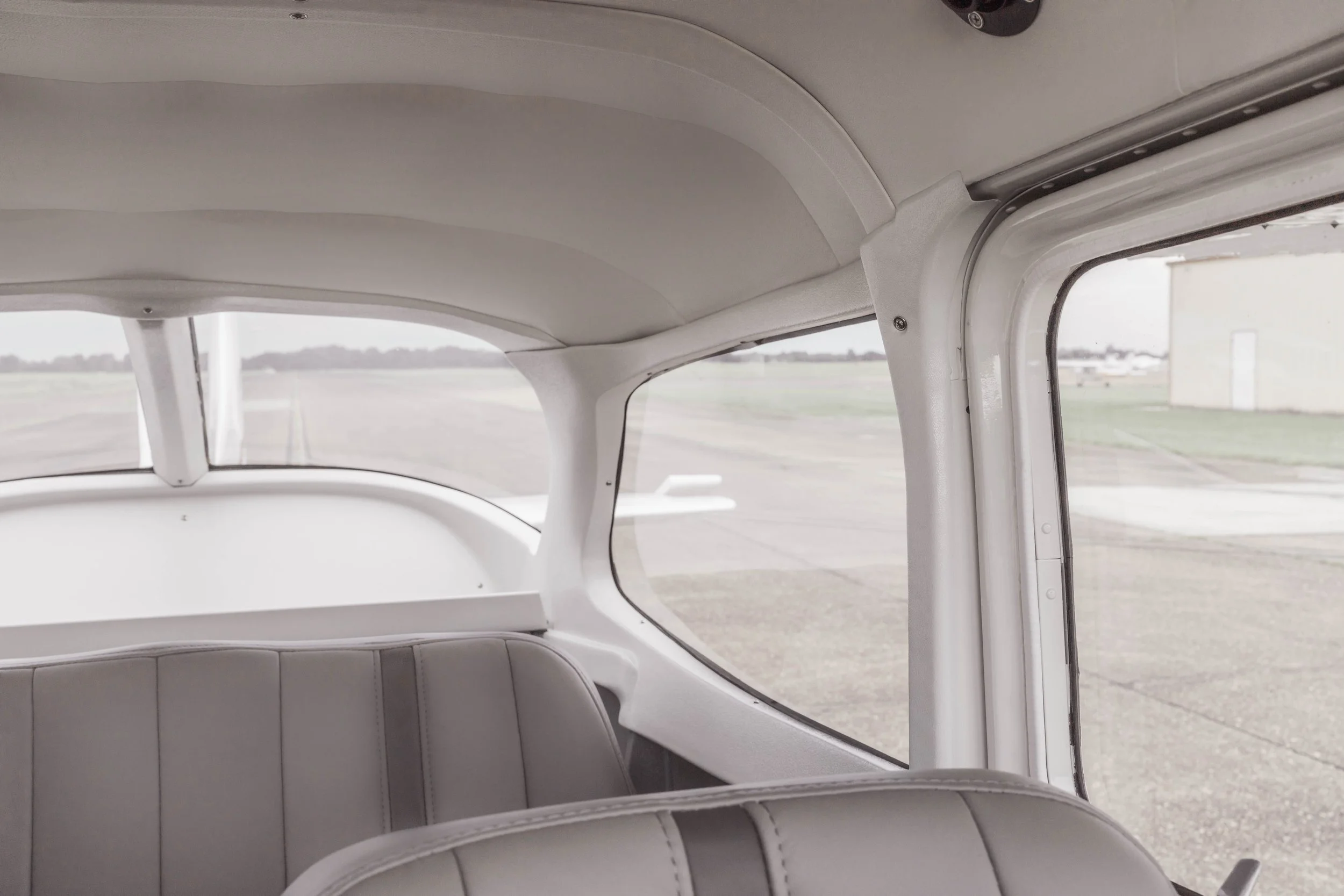 Cessna 172K Gallery — Acadiana Aircraft Interiors