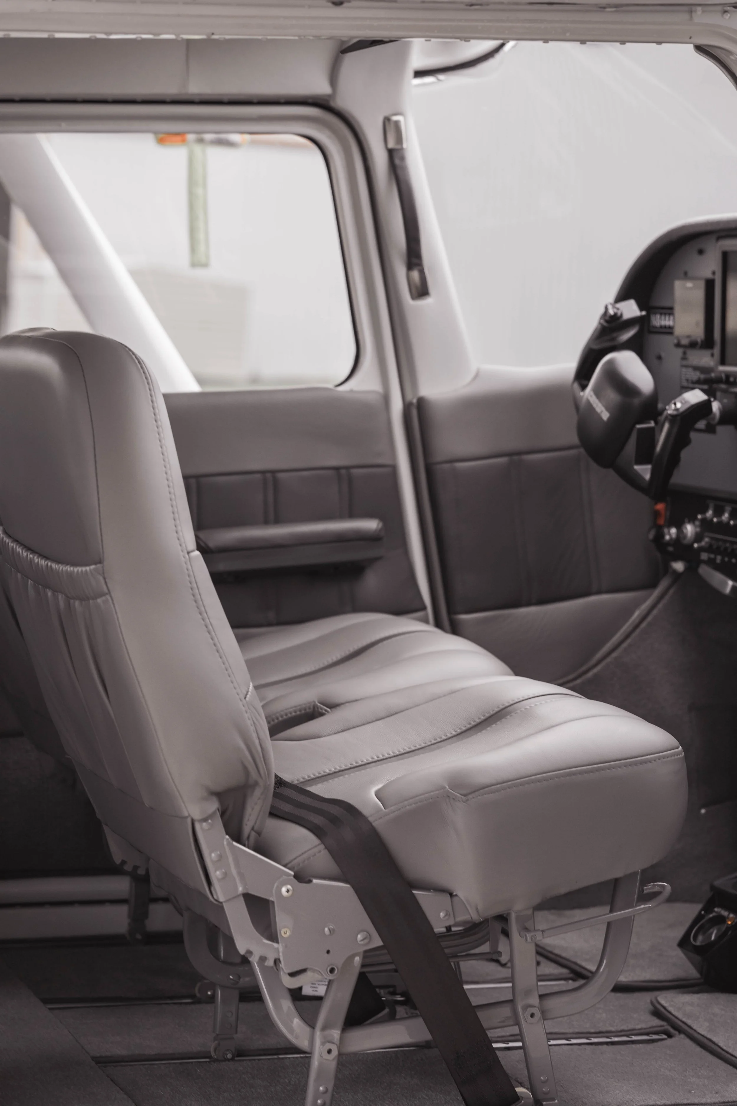 Cessna 172K Gallery — Acadiana Aircraft Interiors