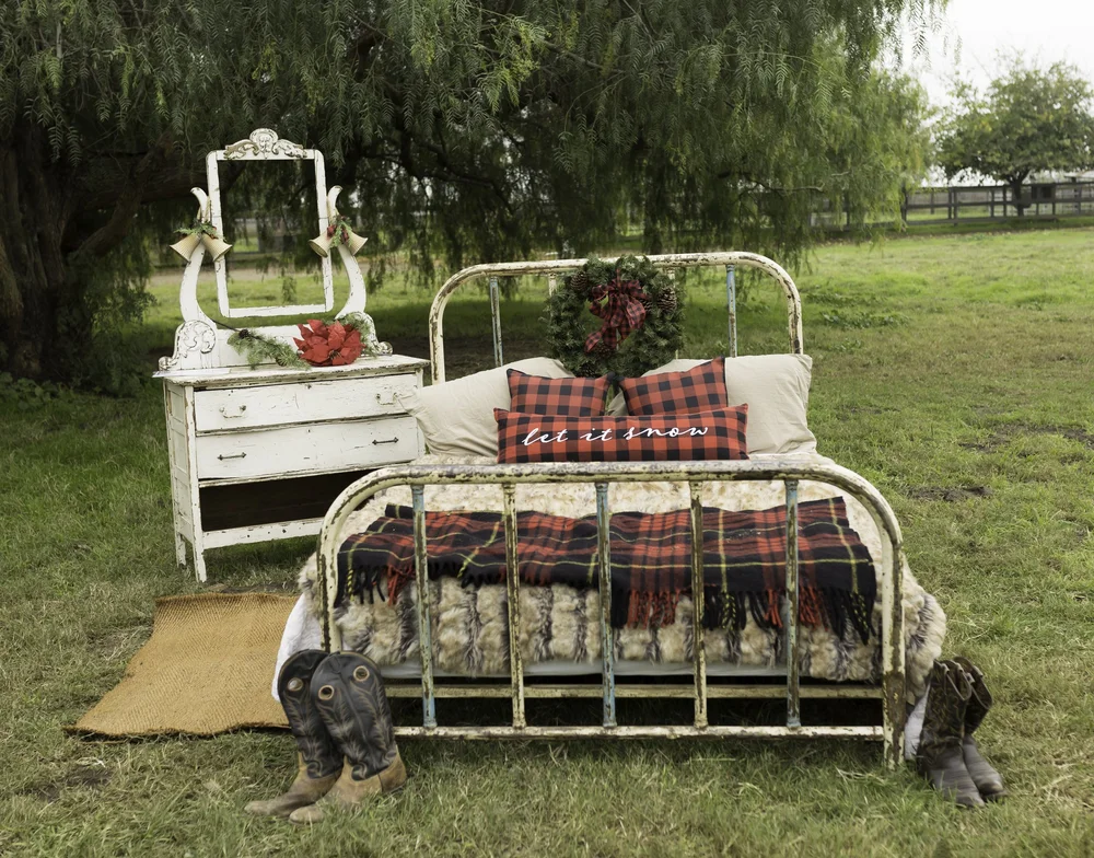 Christmas On The Ranch — West 12 Ranch