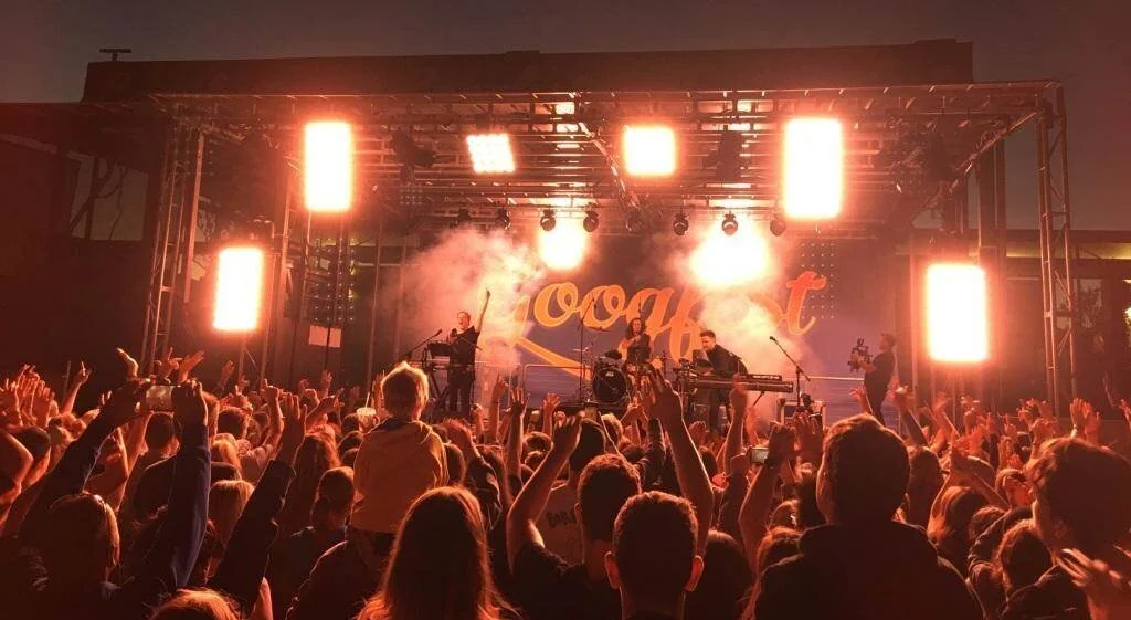 Stage Hire. Professional. Reliable. High-Impact. Fastest Setup. For ...