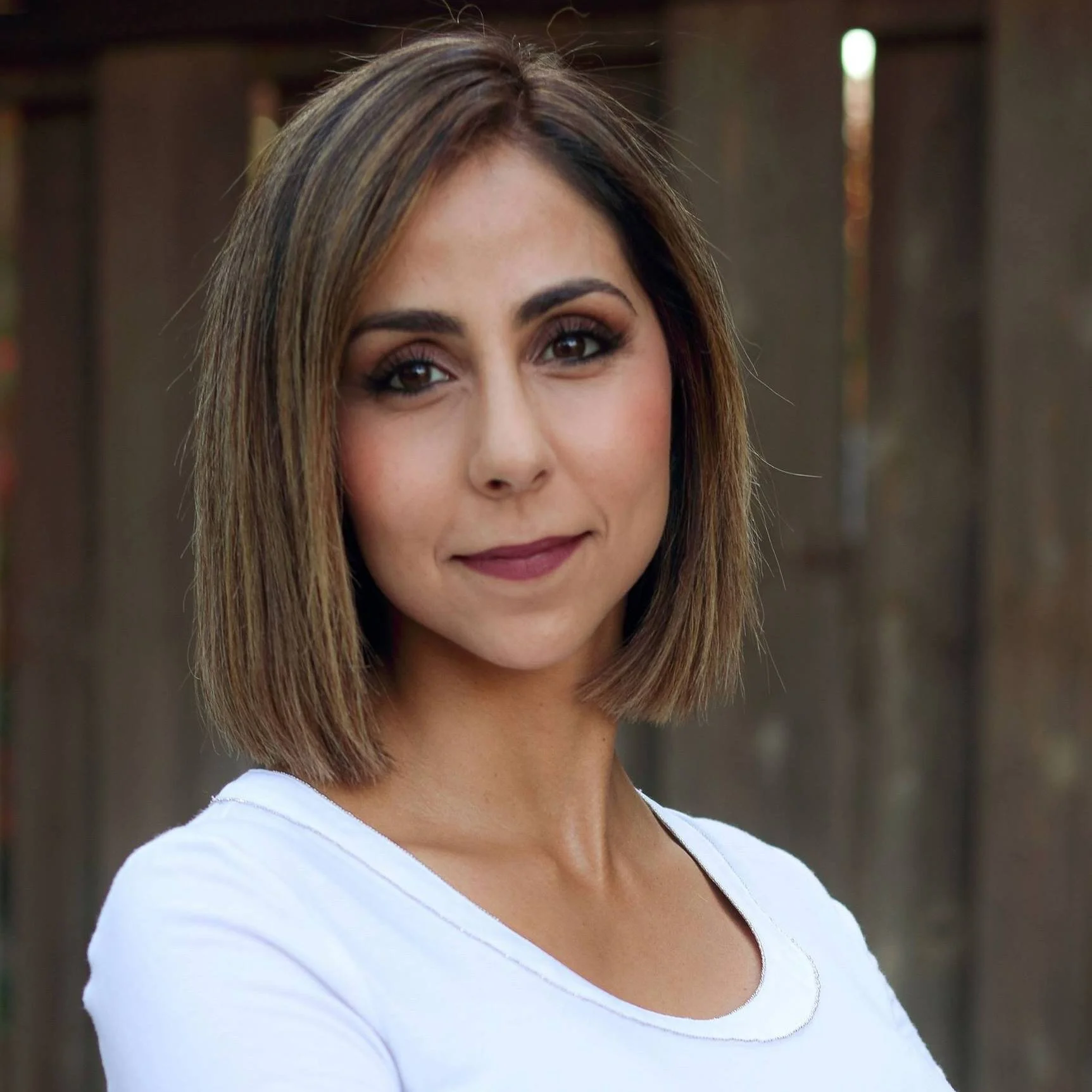 Vania Djavid LMFT