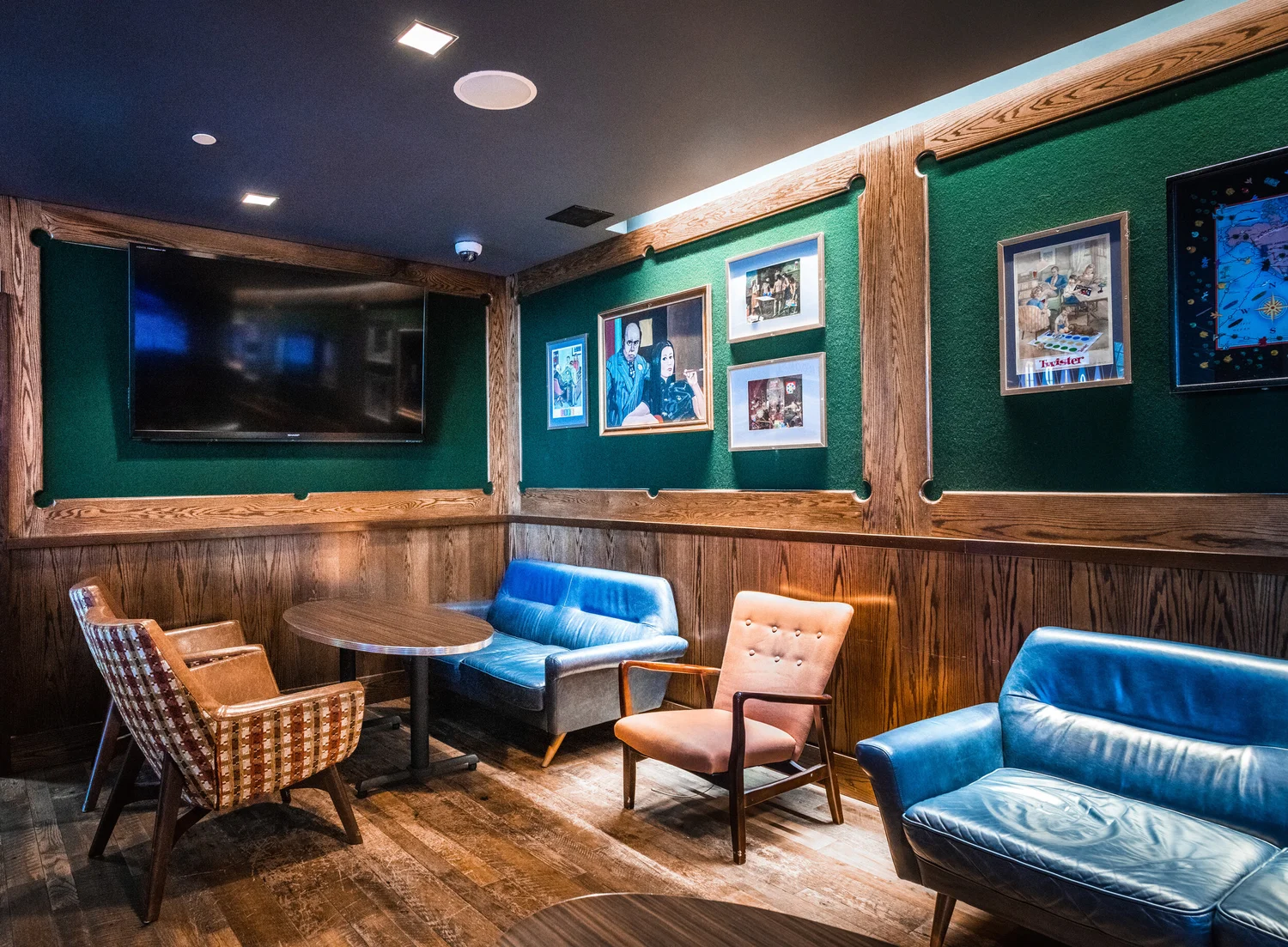 Private Events — Ms. Peacock’s Champagne Lounge