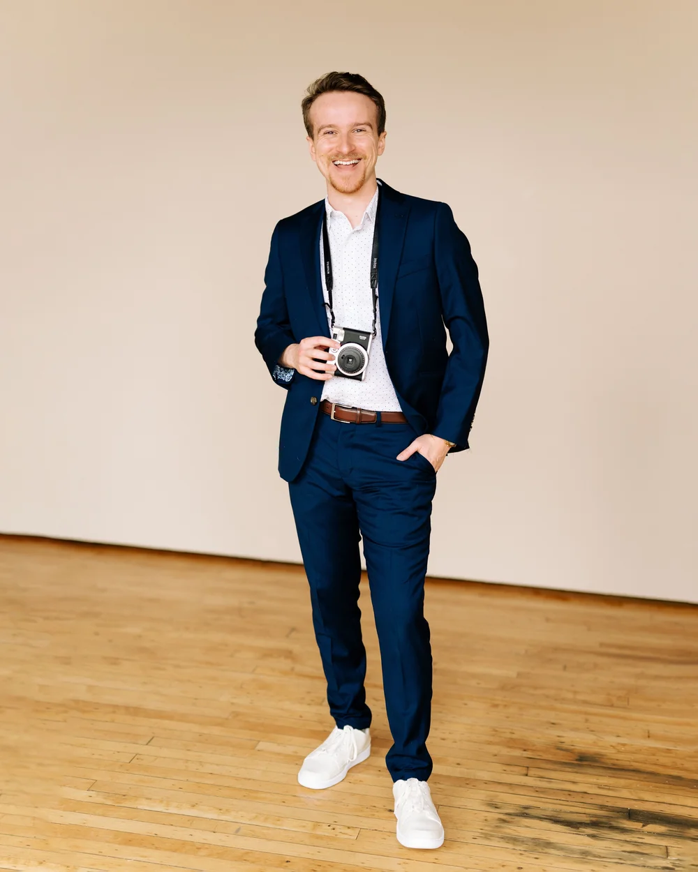 Sam Schultz - Midwest Wedding Photographer