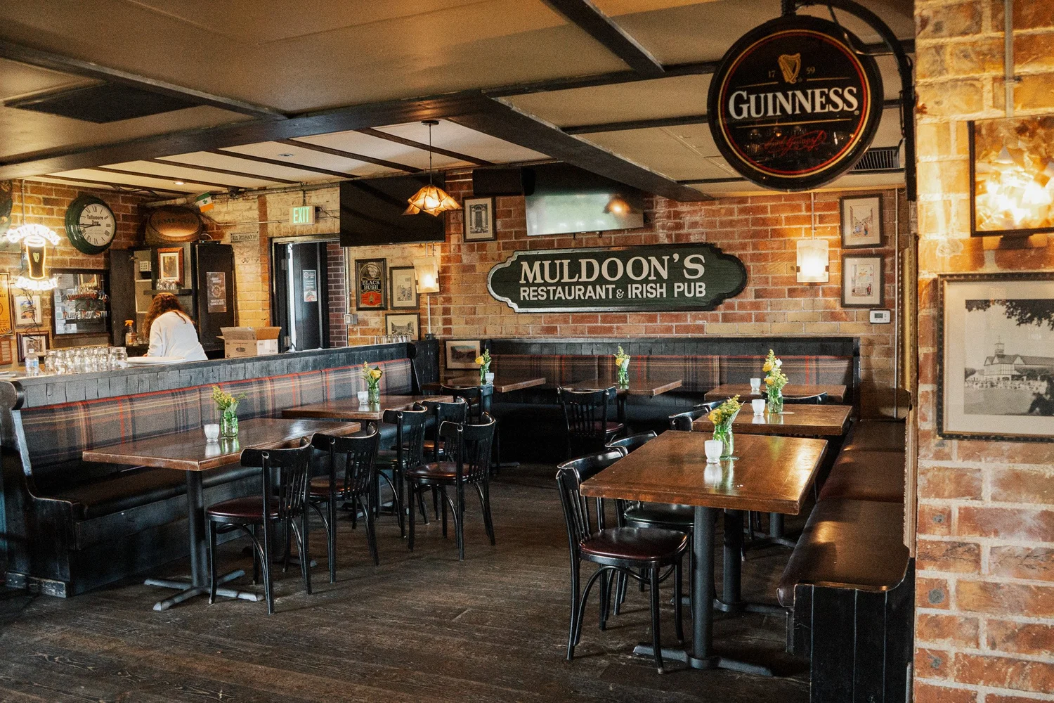 General 1 — Muldoons Irish Pub