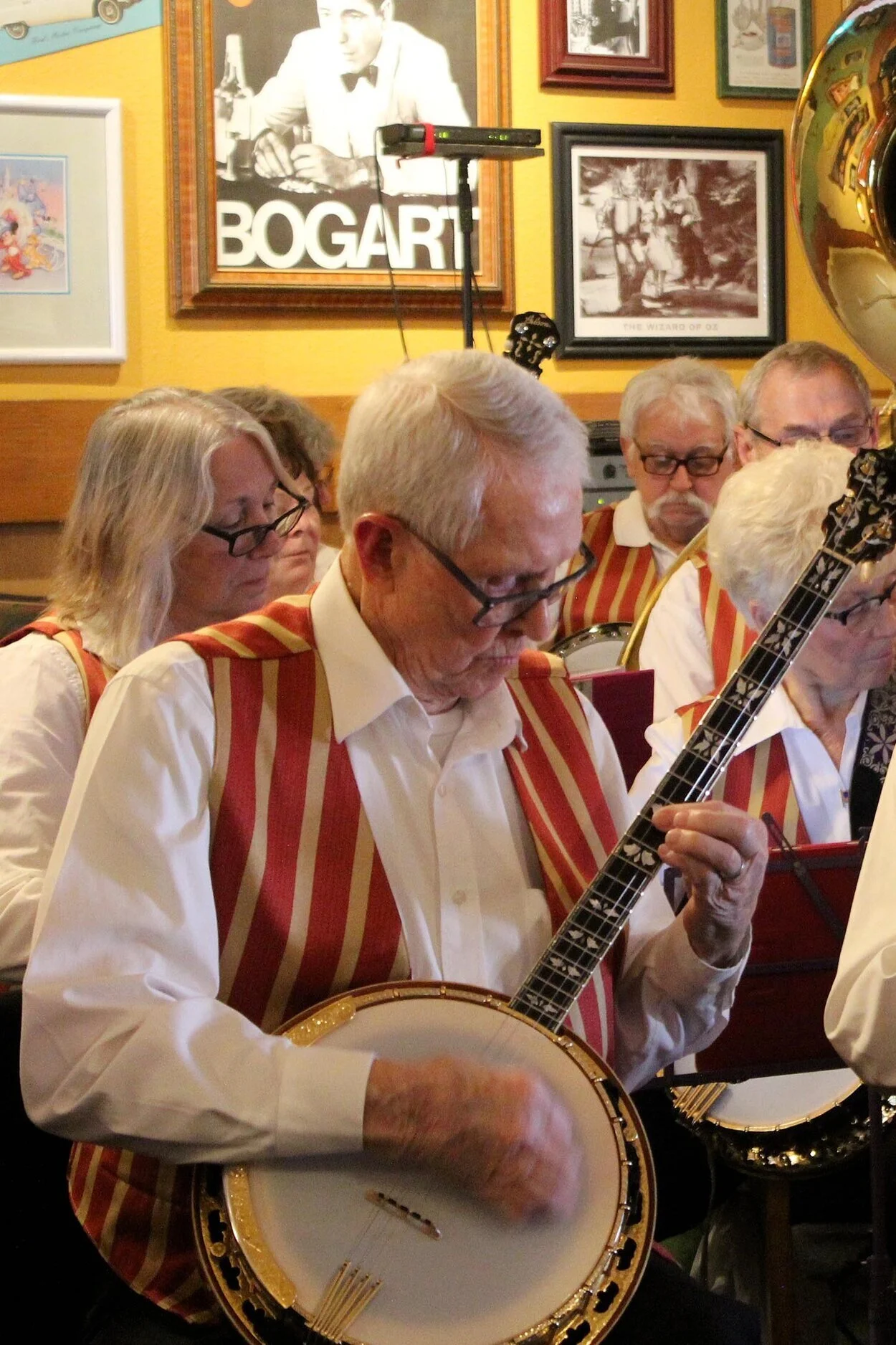 Different Strokes Banjo Connections — Sacramento Banjo Band