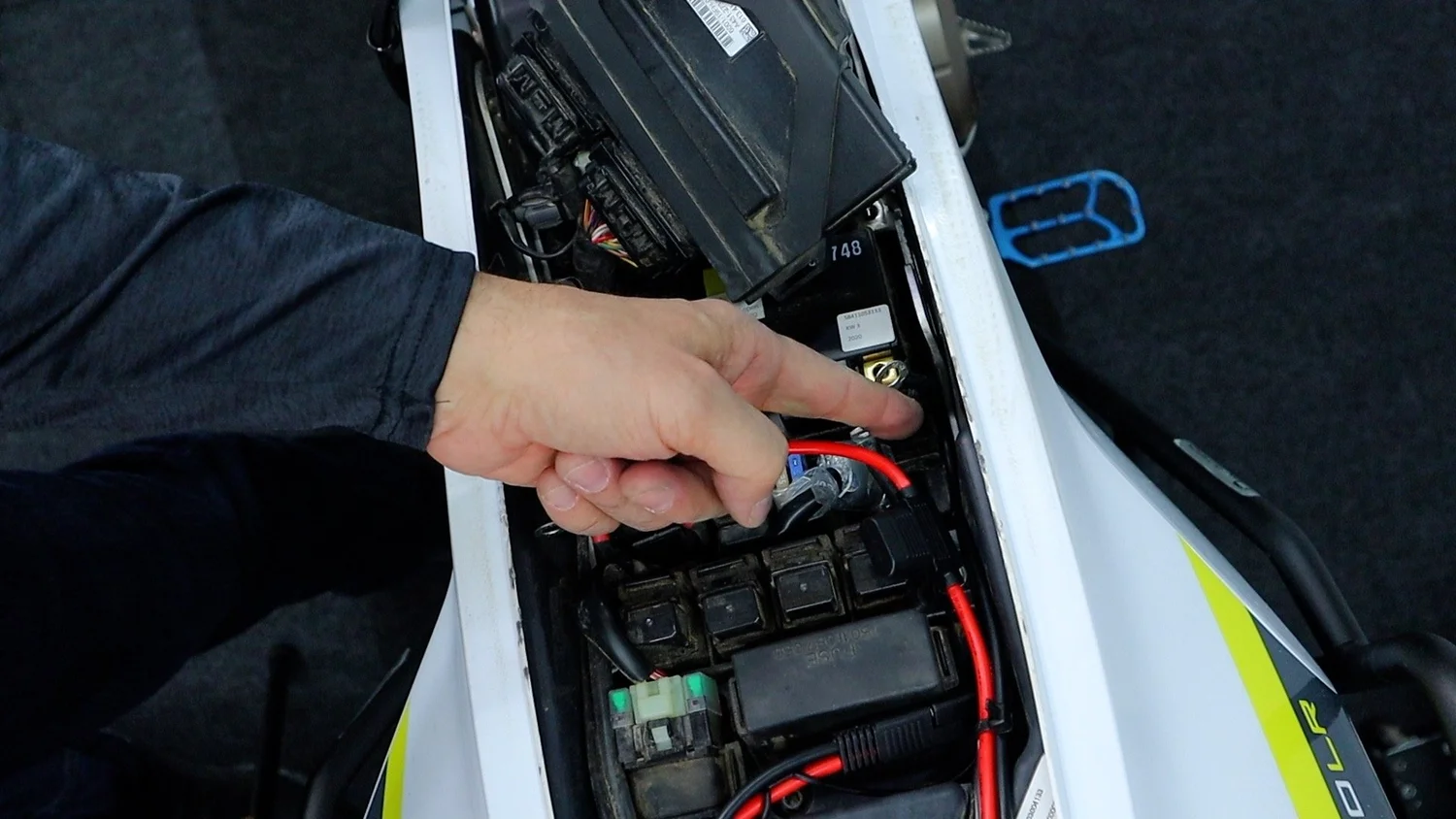 SAE Battery Connector Install — Dual Sport Garage | Adventure ...