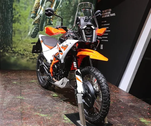 2025 KTM 390 Adventure R — Dual Sport Garage | Adventure Motorcycle ...
