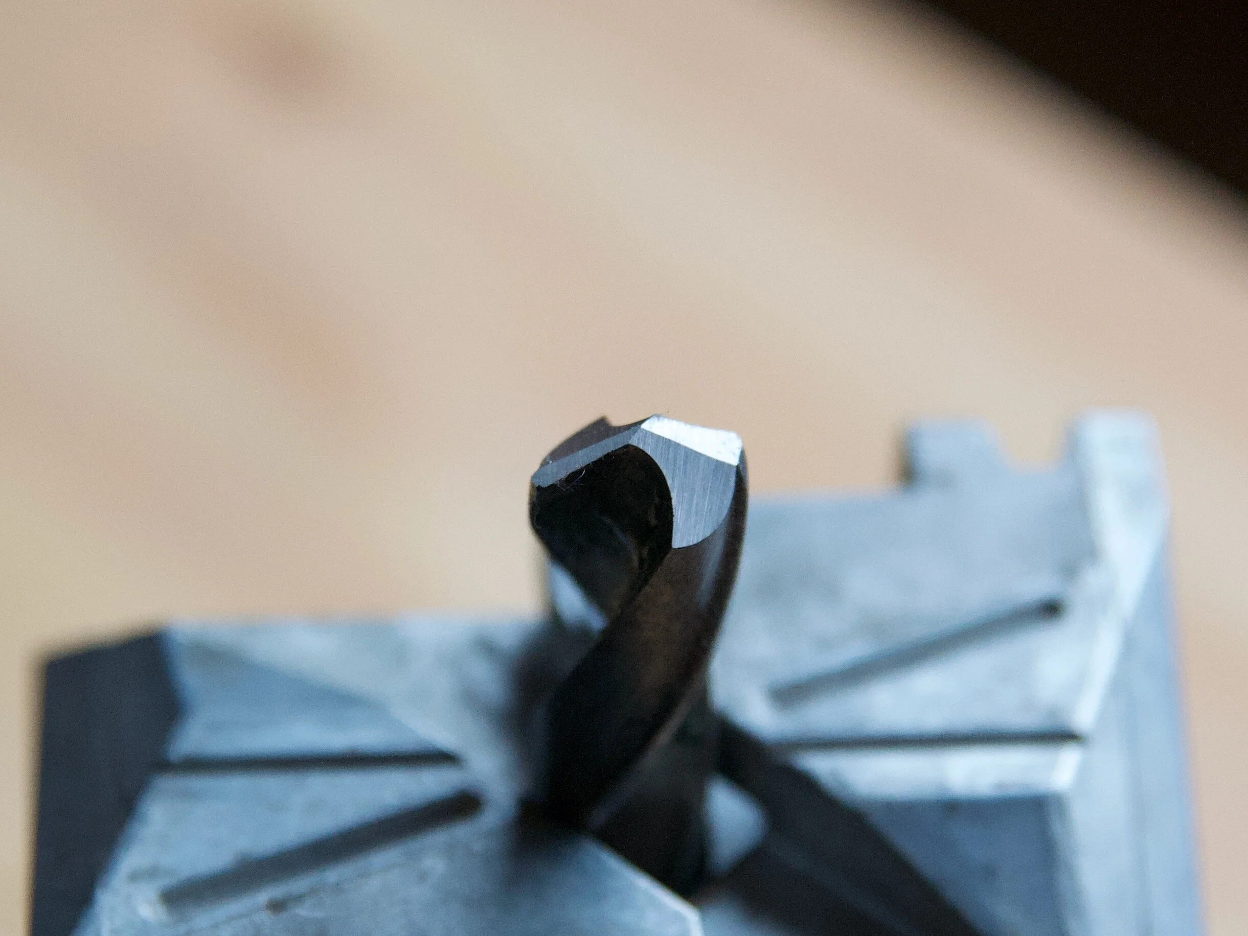 The Tormek — Barras Blades