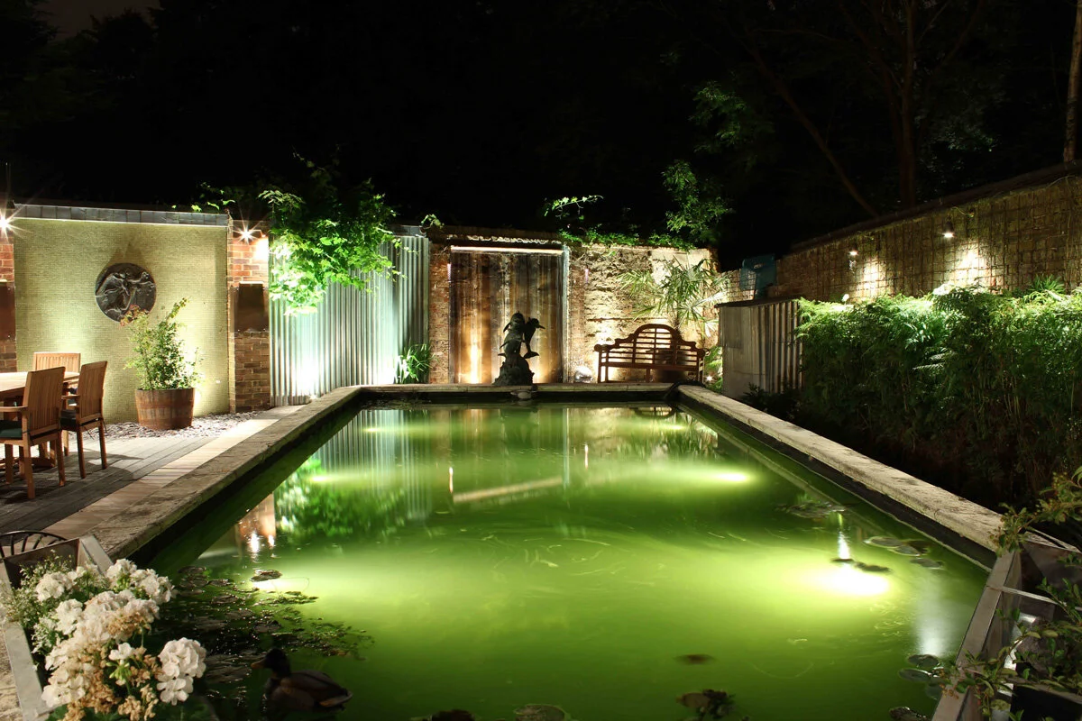Exterior Water Lighting — Light Visuals design and manufacture ...