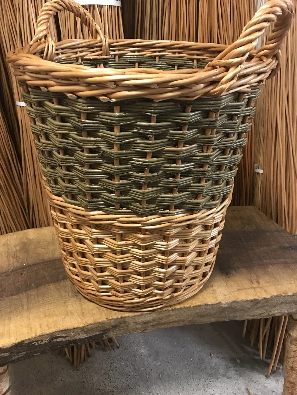 English square log basket — Geoff Travers Basket maker