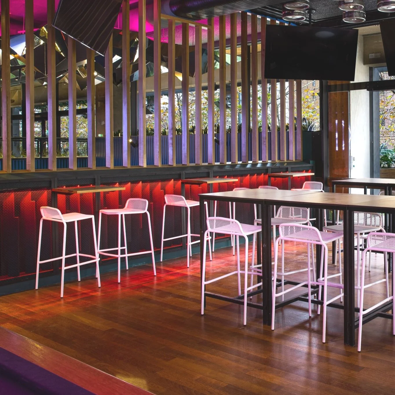 General 2 — CQ BAR