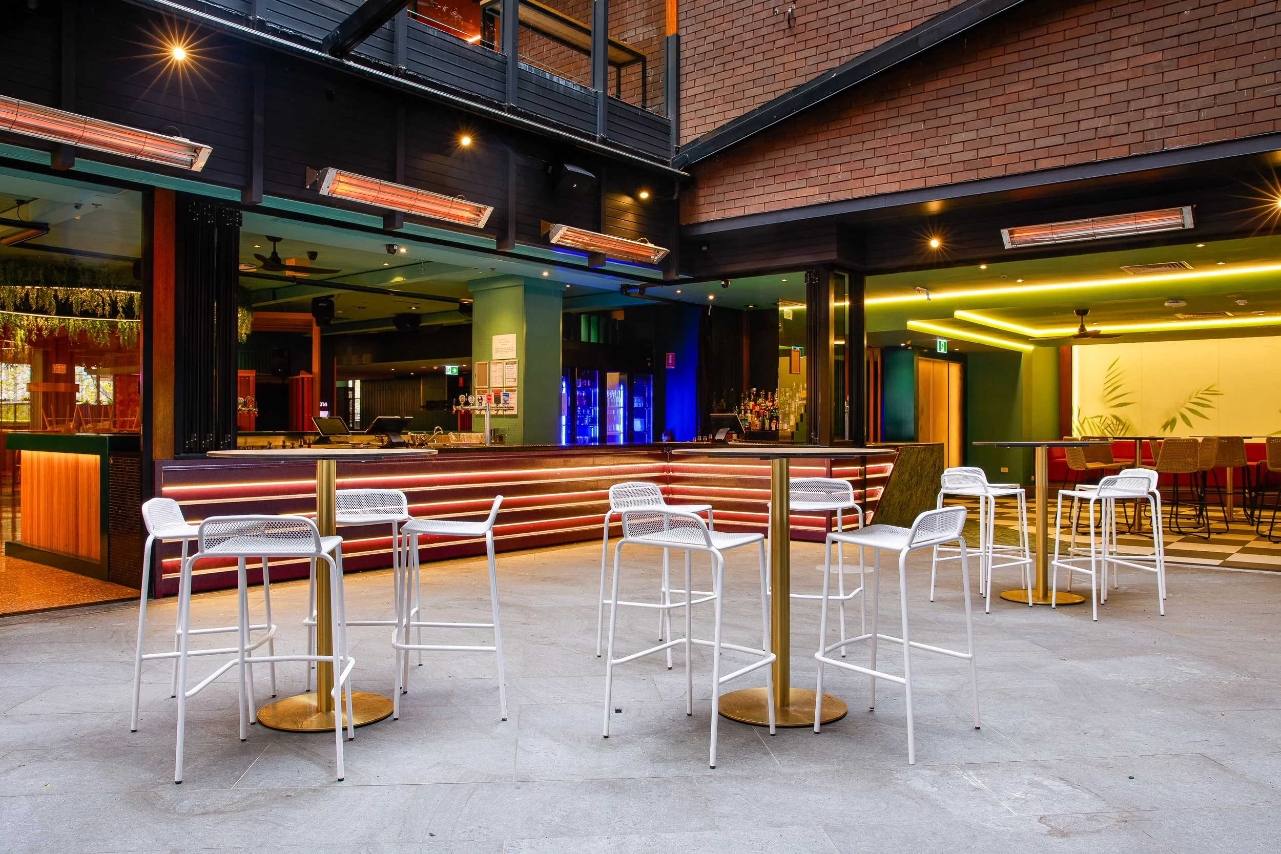 General 2 — CQ BAR