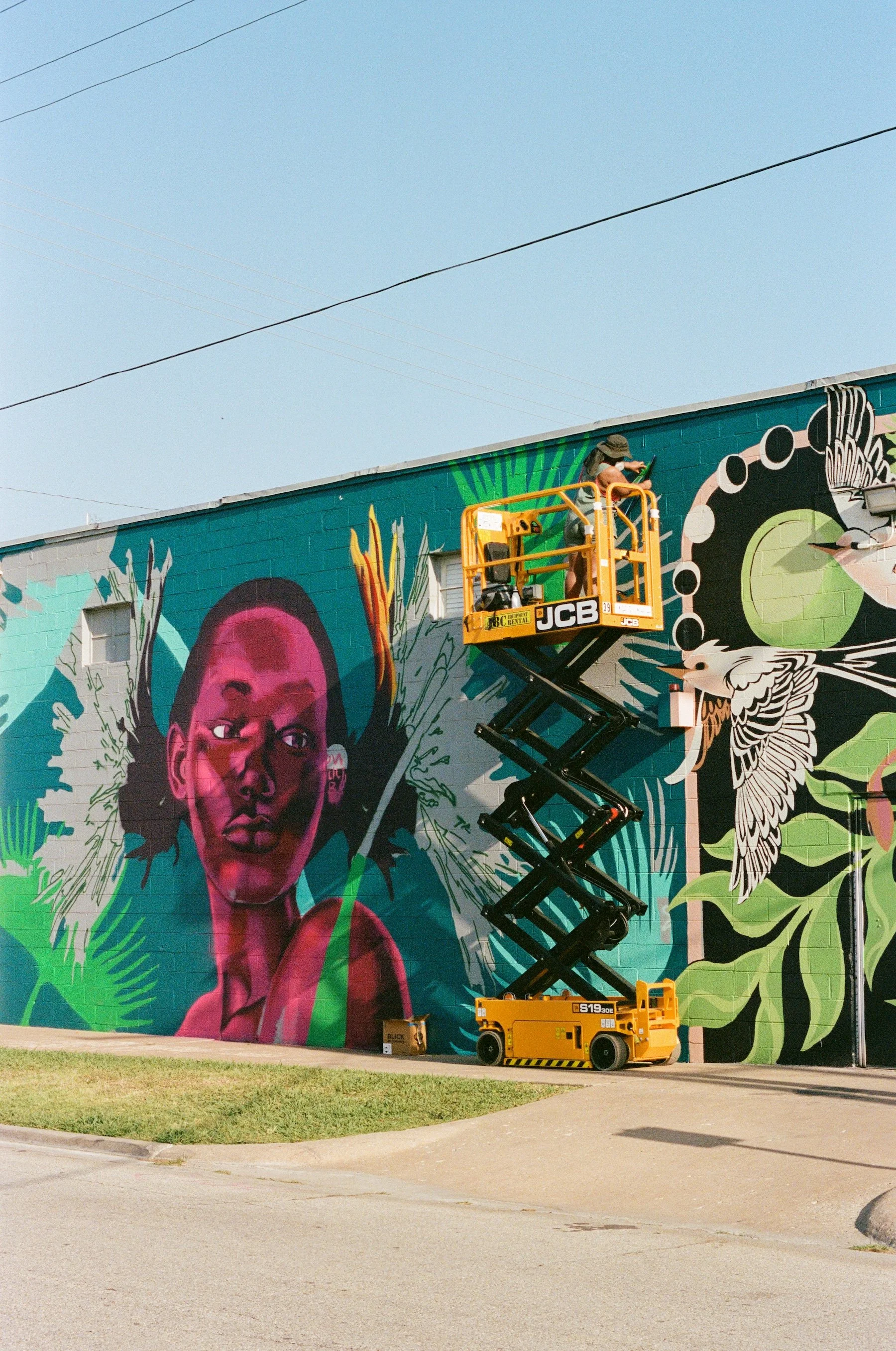 Sunny Dayz Mural Festival