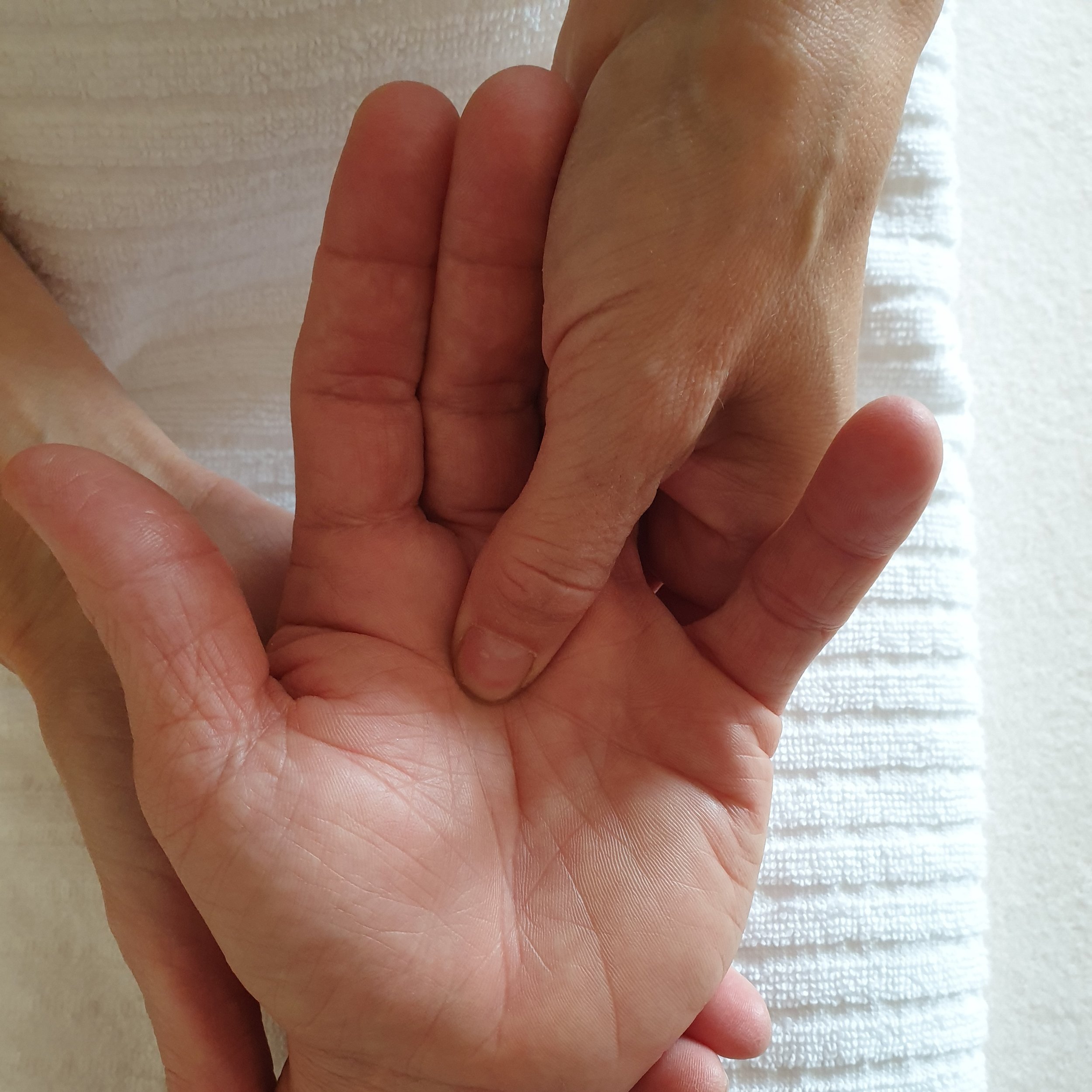 Stehender Kreis - Praxis für therapeutische Massagen