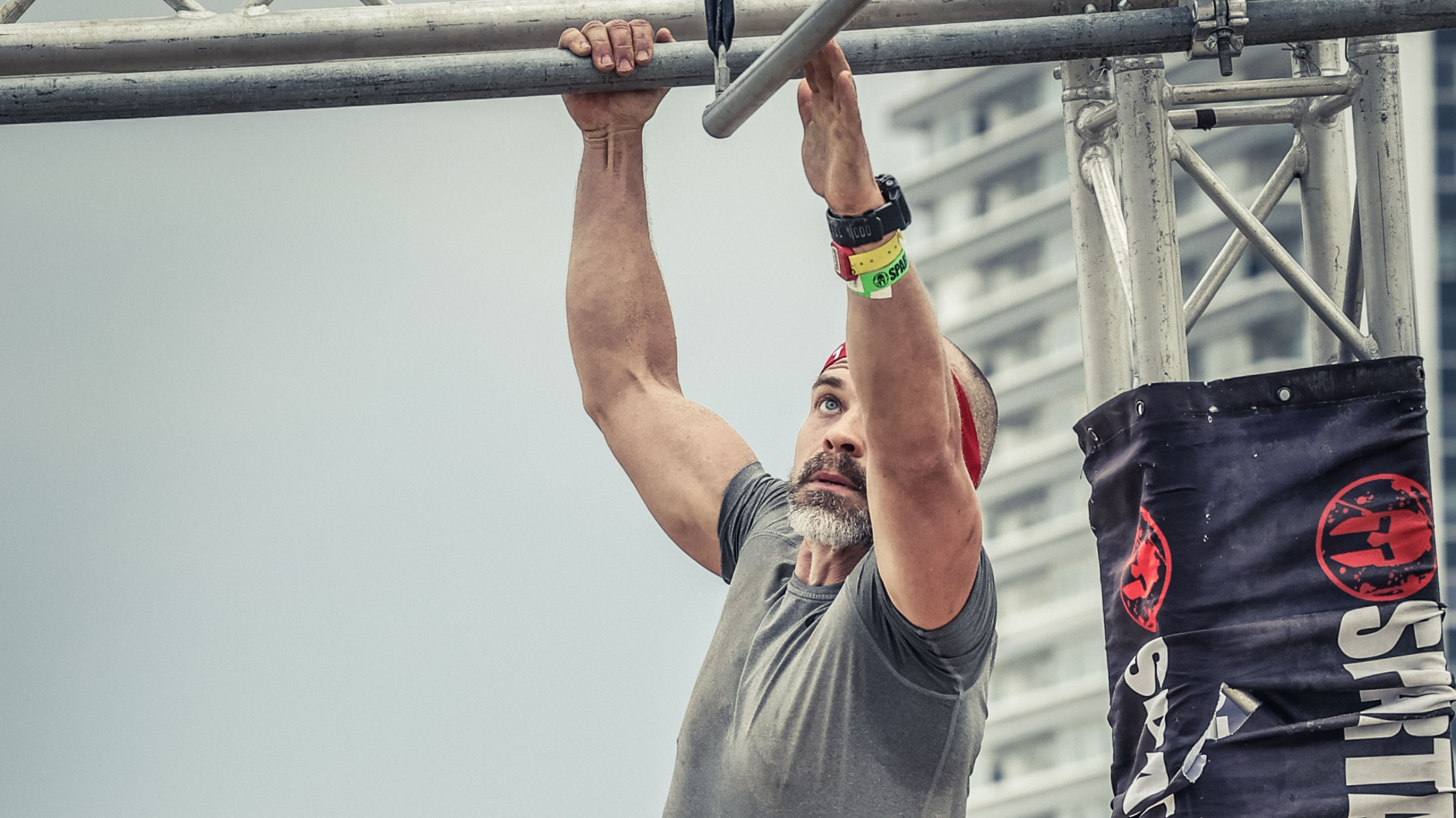7 Tips to Master Hanging Obstacles at Your Next Spartan Race ...