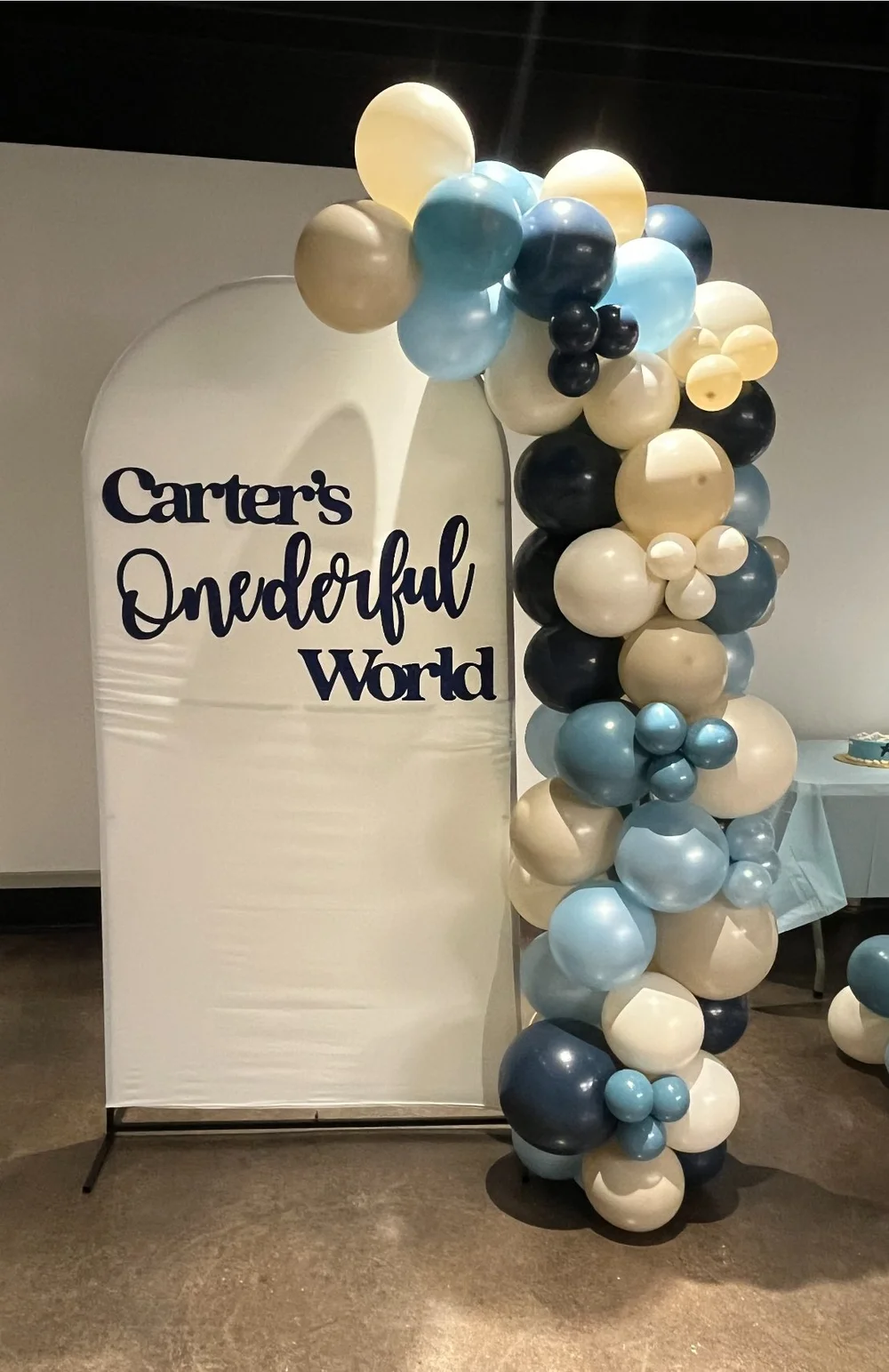 Grab and Go Balloons - Balloon Theory St. Louis