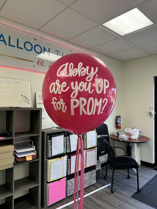 Party Balloons - Balloon Theory St. Louis