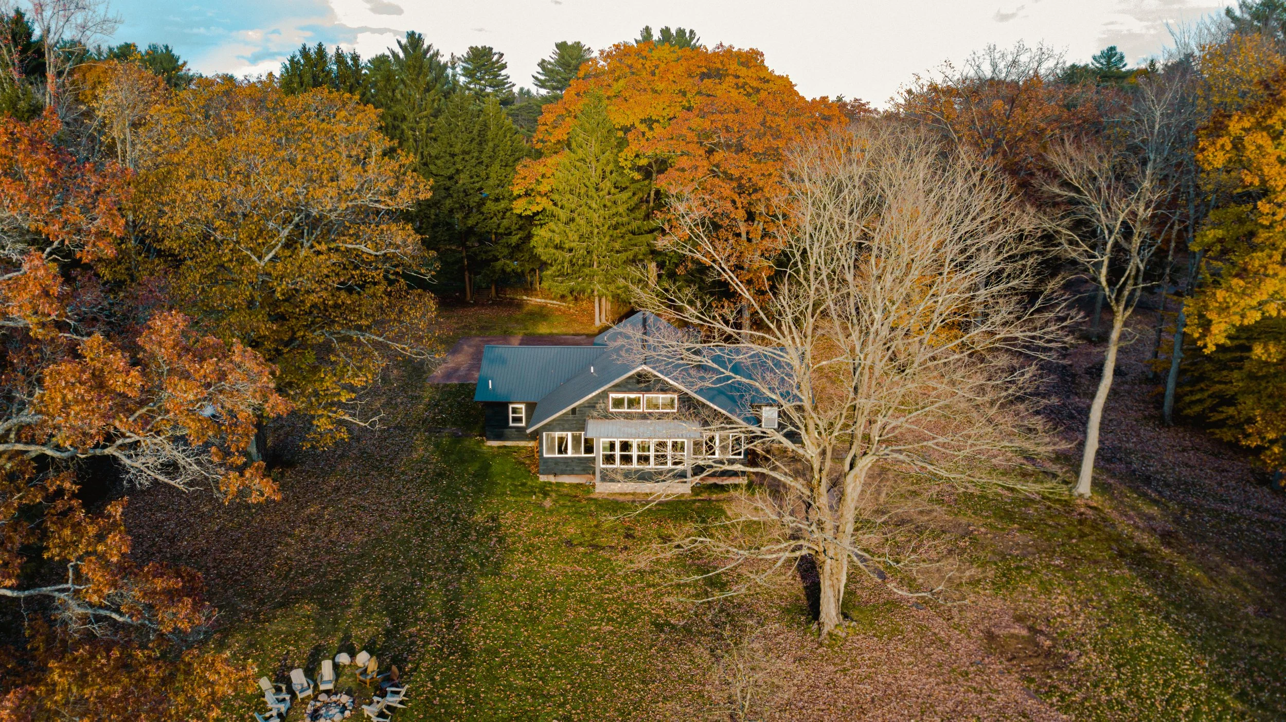 Frank Soule Lodge (7 beds) — 850 private acres for vacation rental, corporate retreat, or ...