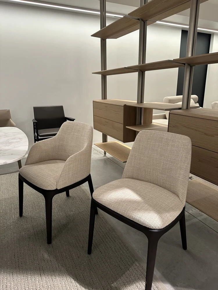 Poliform Moving Sale — KClears | From Kiosk