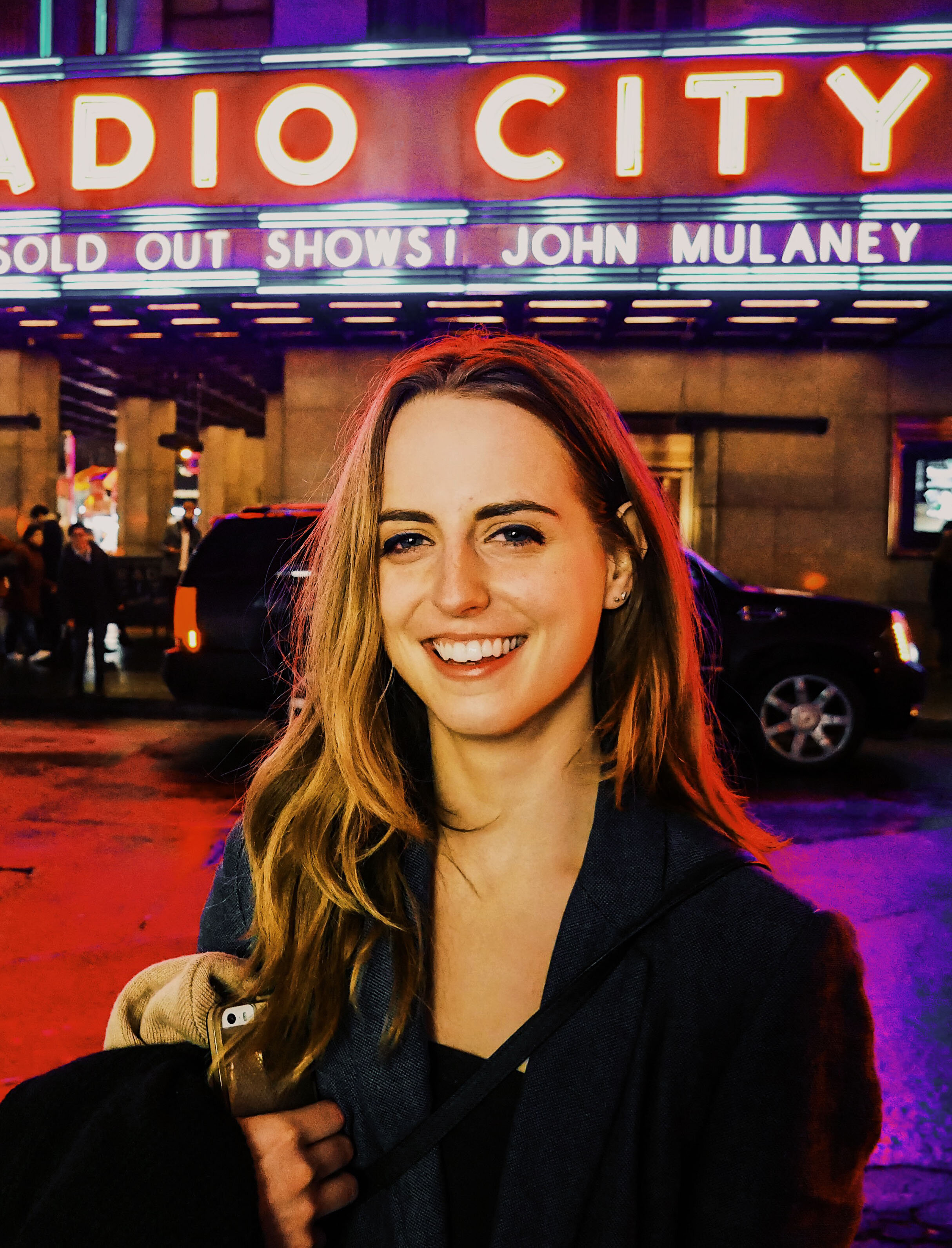 Caroline Dunphy - Home