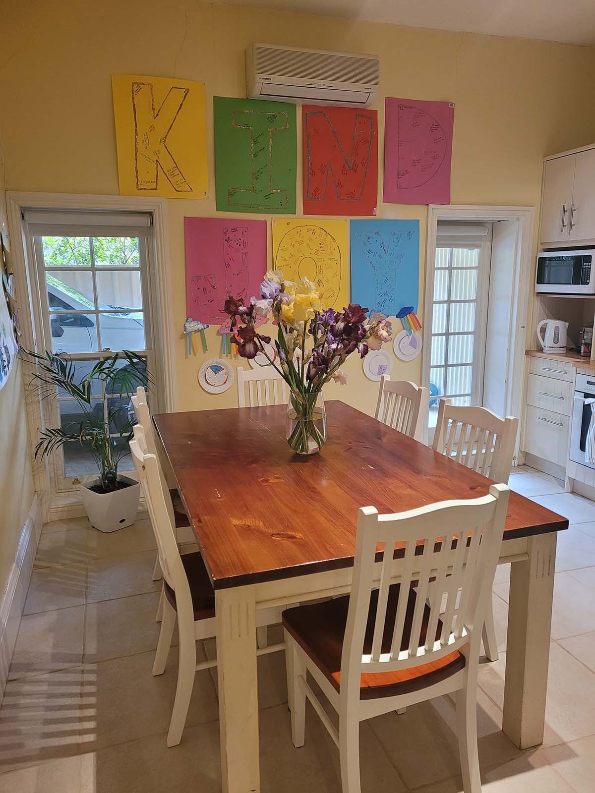 Our Team — Toni Hanna