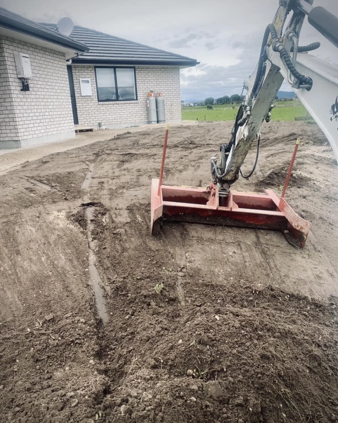 The Gear | Equipment for Hire | Digger and Tip Trailer Hire BOP ...