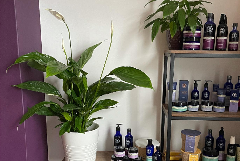 Helen's Reflexology & Holistic Therapies